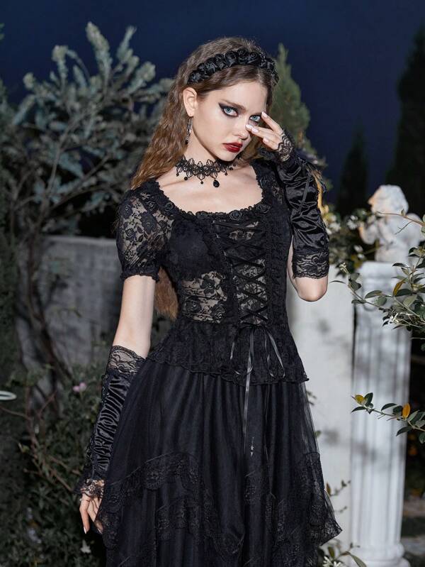 ROMWE Goth Top À Lacets En Dentelle | Mode en ligne | SHEIN FRANCE