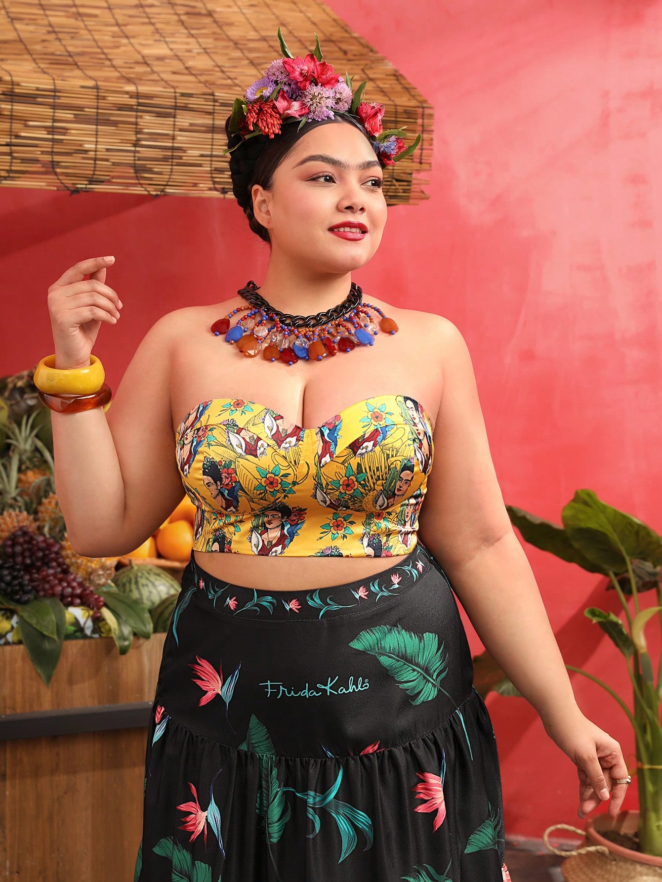 Frida Kahlo X SHEIN Plus Impressão Floral Tube Top | SHEIN Brasil
