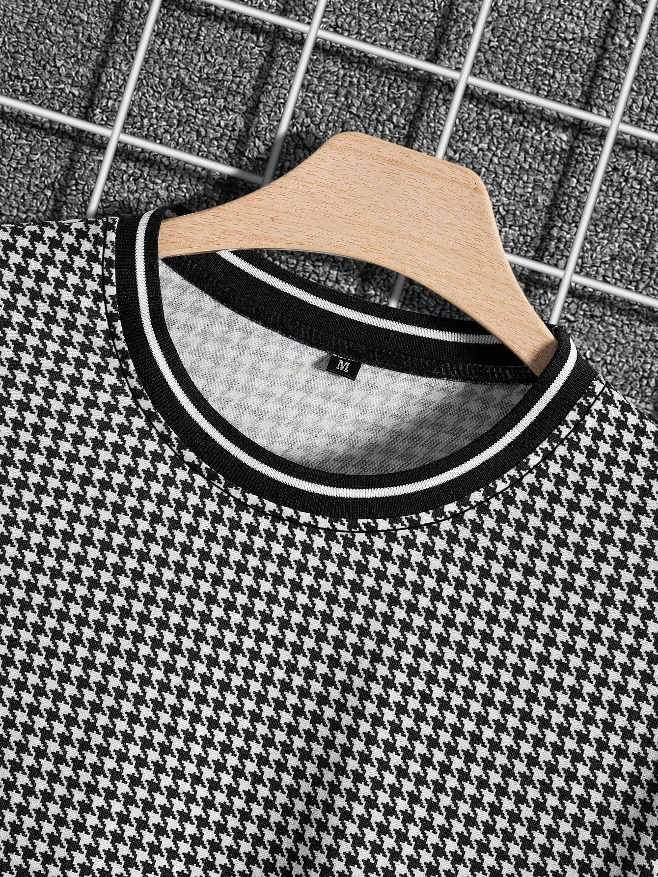 Manfinity Homme Men Houndstooth Print Contrast Trim Tee | SHEIN USA
