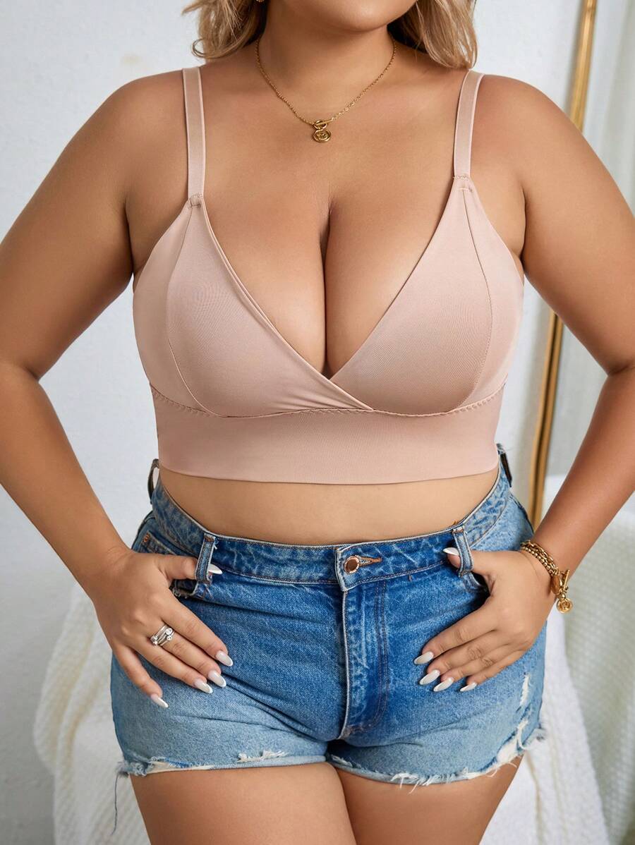 Plus Solid Wireless Bra | SHEIN USA