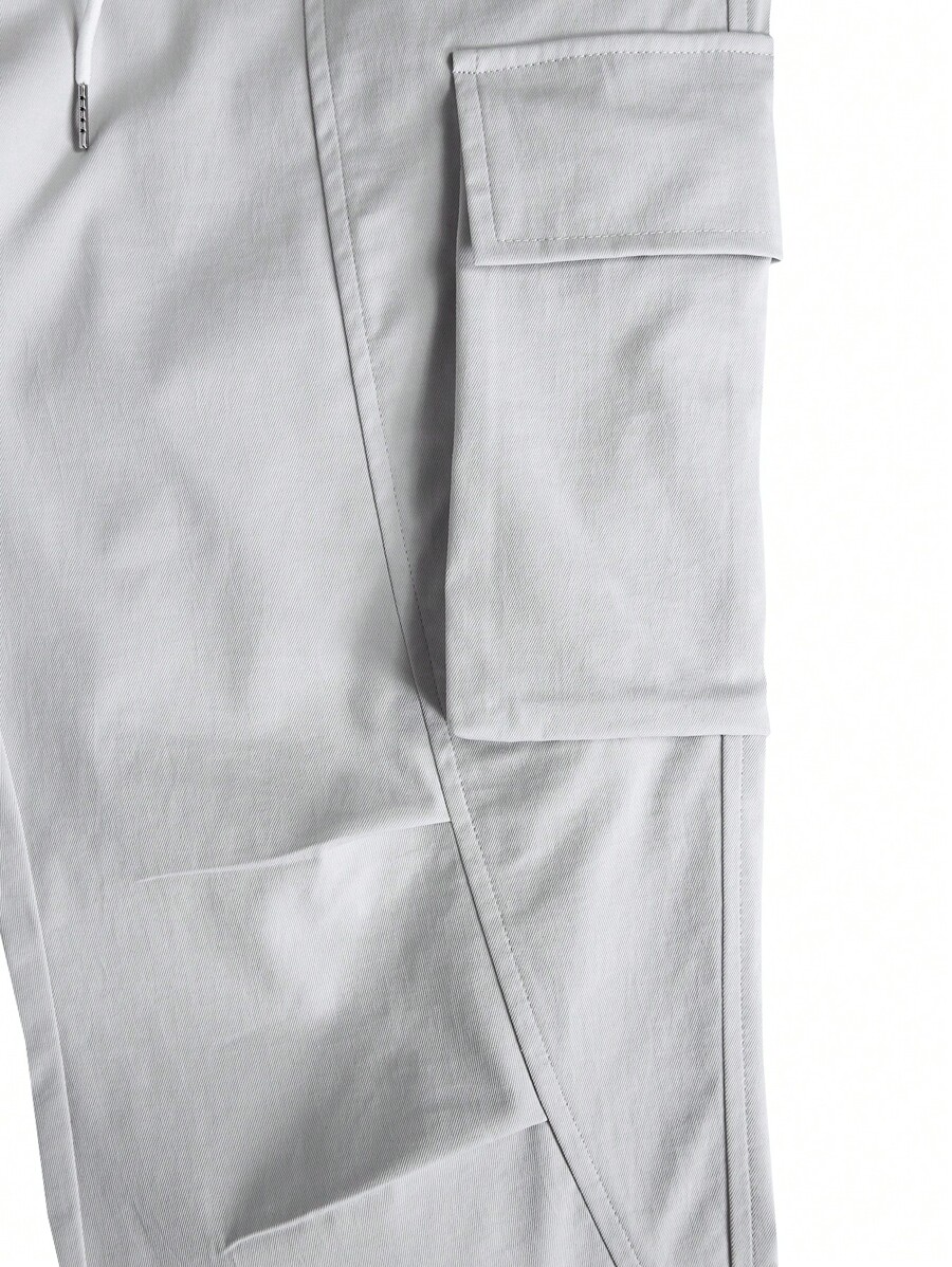 Manfinity Hypemode Loose Fit Mens Cargo Pants With Flap Pockets Side