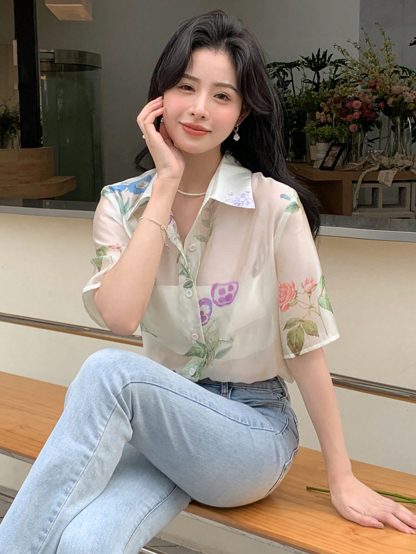 DAZY Camisa Floreada Con Manga Abullonada Y Botones Delanteros, Sin Top ...