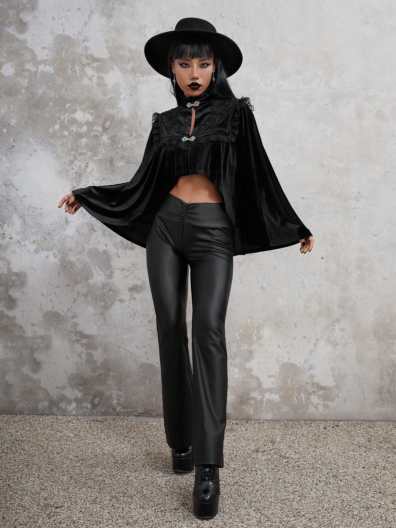 Goth Contrast Lace High Low Hem Crop Velvet Cape Coat | SHEIN UK