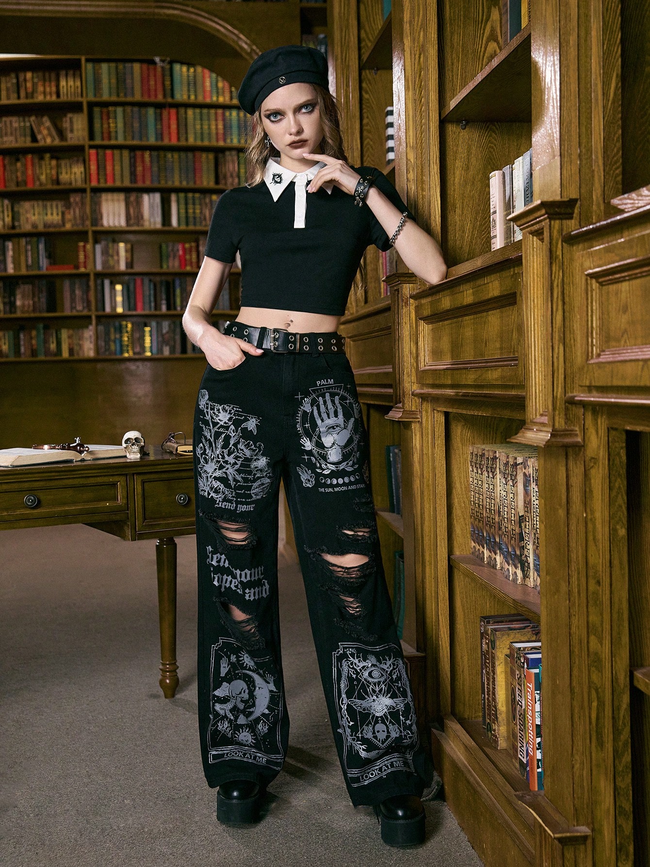 ROMWE Academia Letter Graphic Ripped Jeans | SHEIN USA