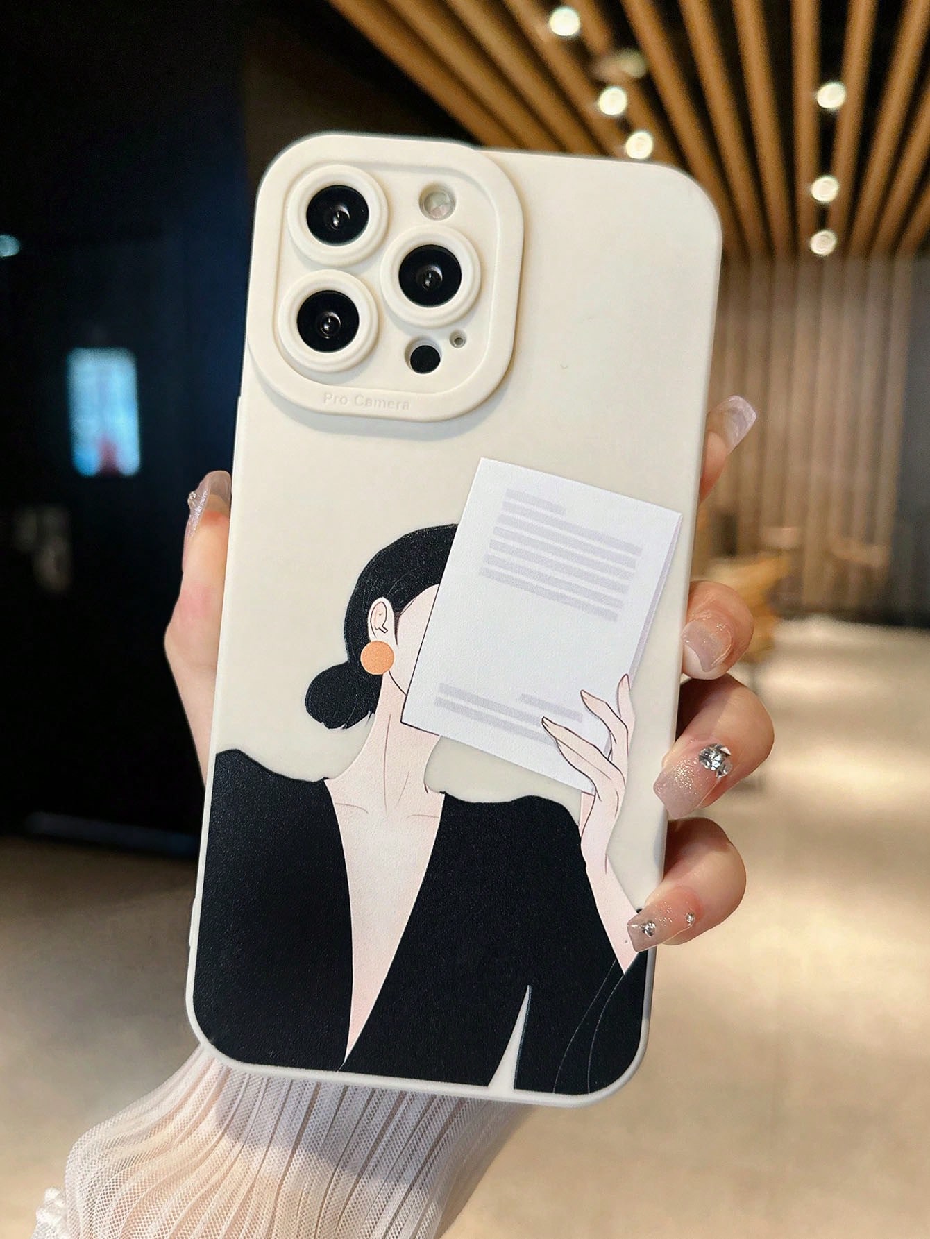 Figure Graphic Phone Case