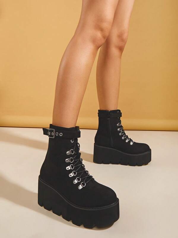 Botas de mujeres cuña tacón grueso suela con hebilla decorativo con ...