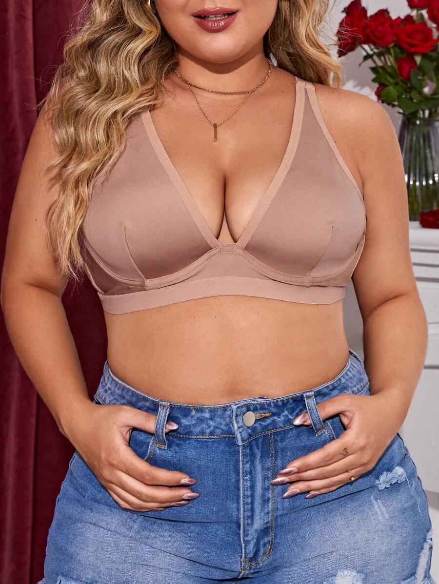 Plus Solid Wireless Bra | SHEIN USA