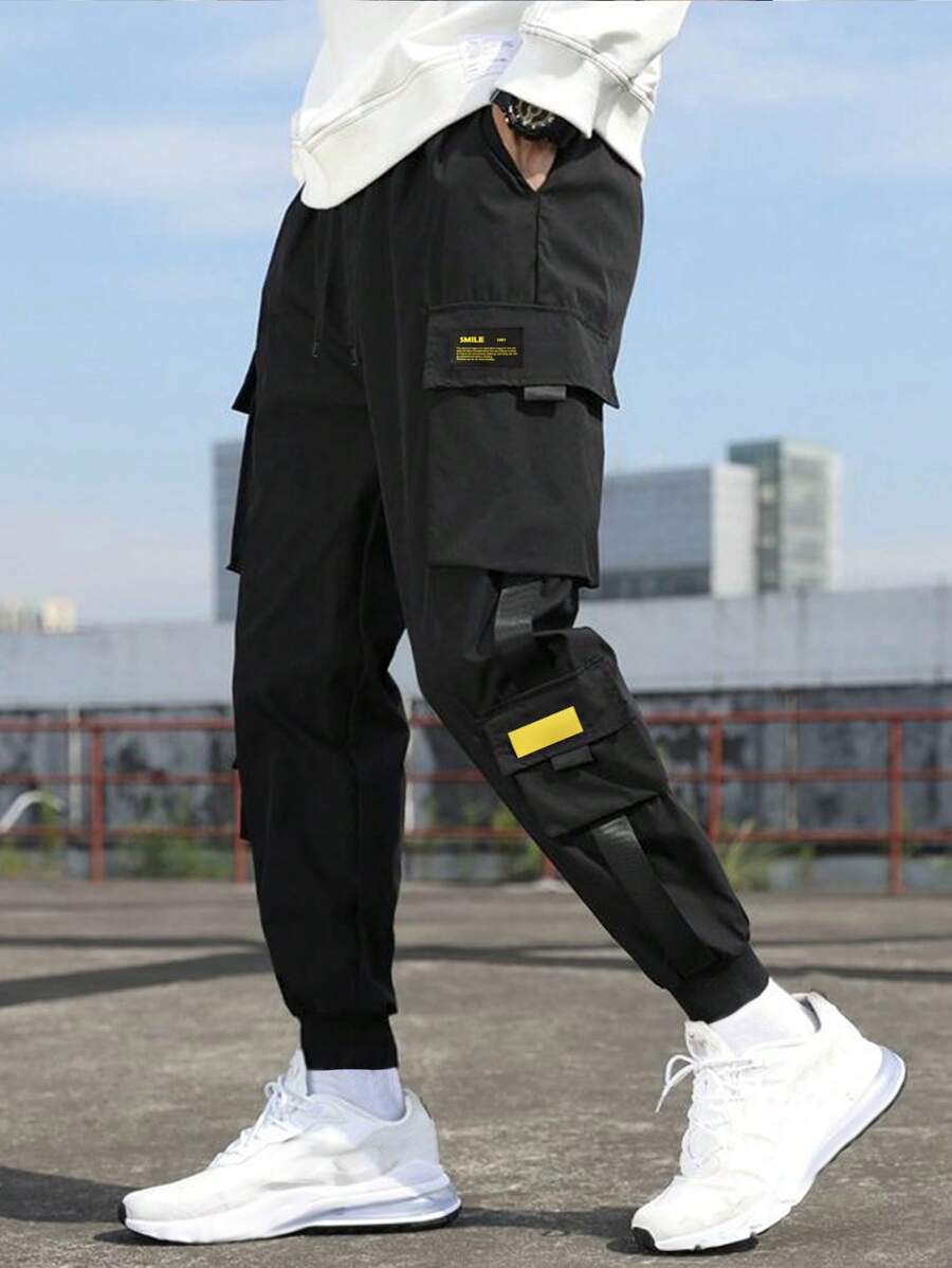 Manfinity EMRG Loose Fit Men's Cargo Pants With Letter Graphic And Flap ...