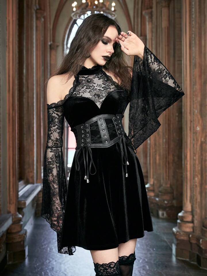 ROMWE PUNK Contrast Lace Cold Shoulder Velvet Dress Without Corset ...