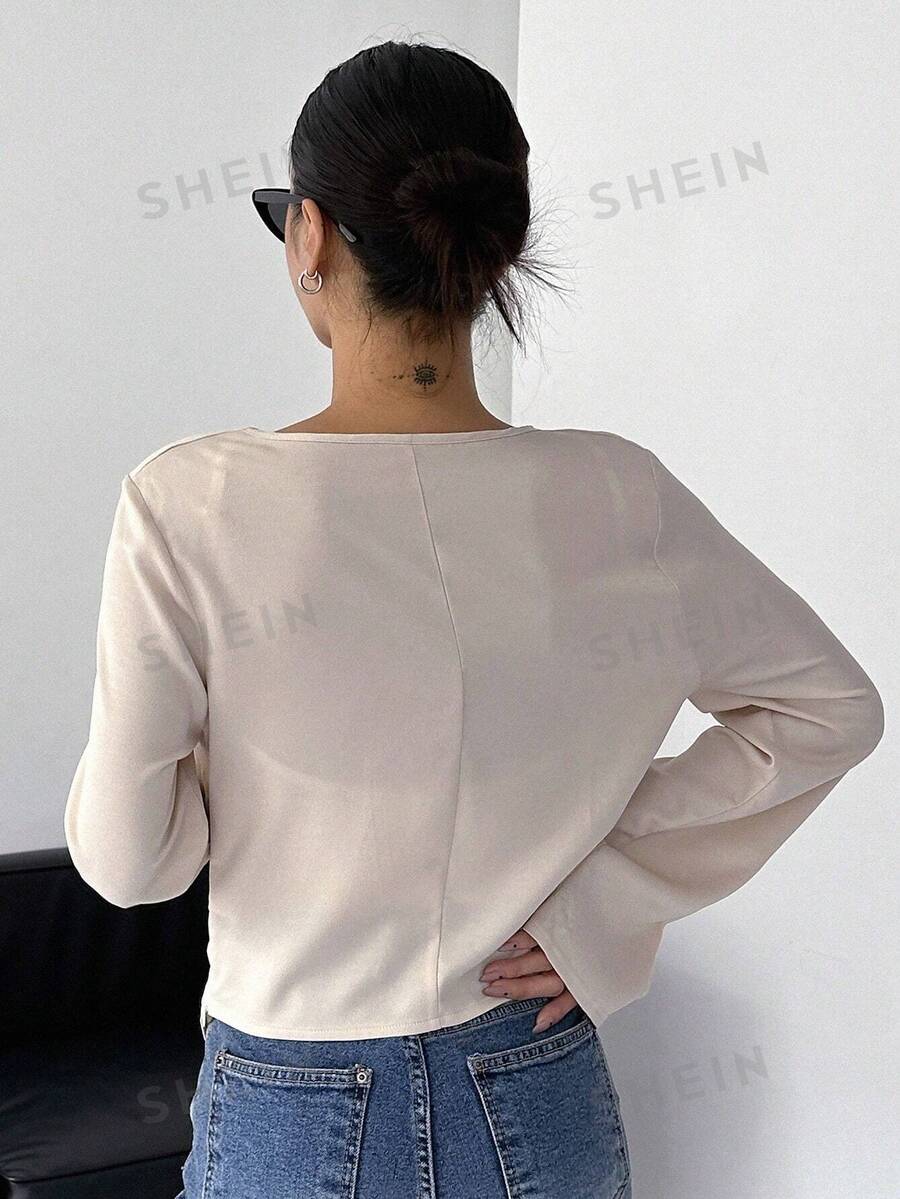 DAZY Blusa escote drapeado bajo asimétrico | Mode de Mujer | SHEIN España