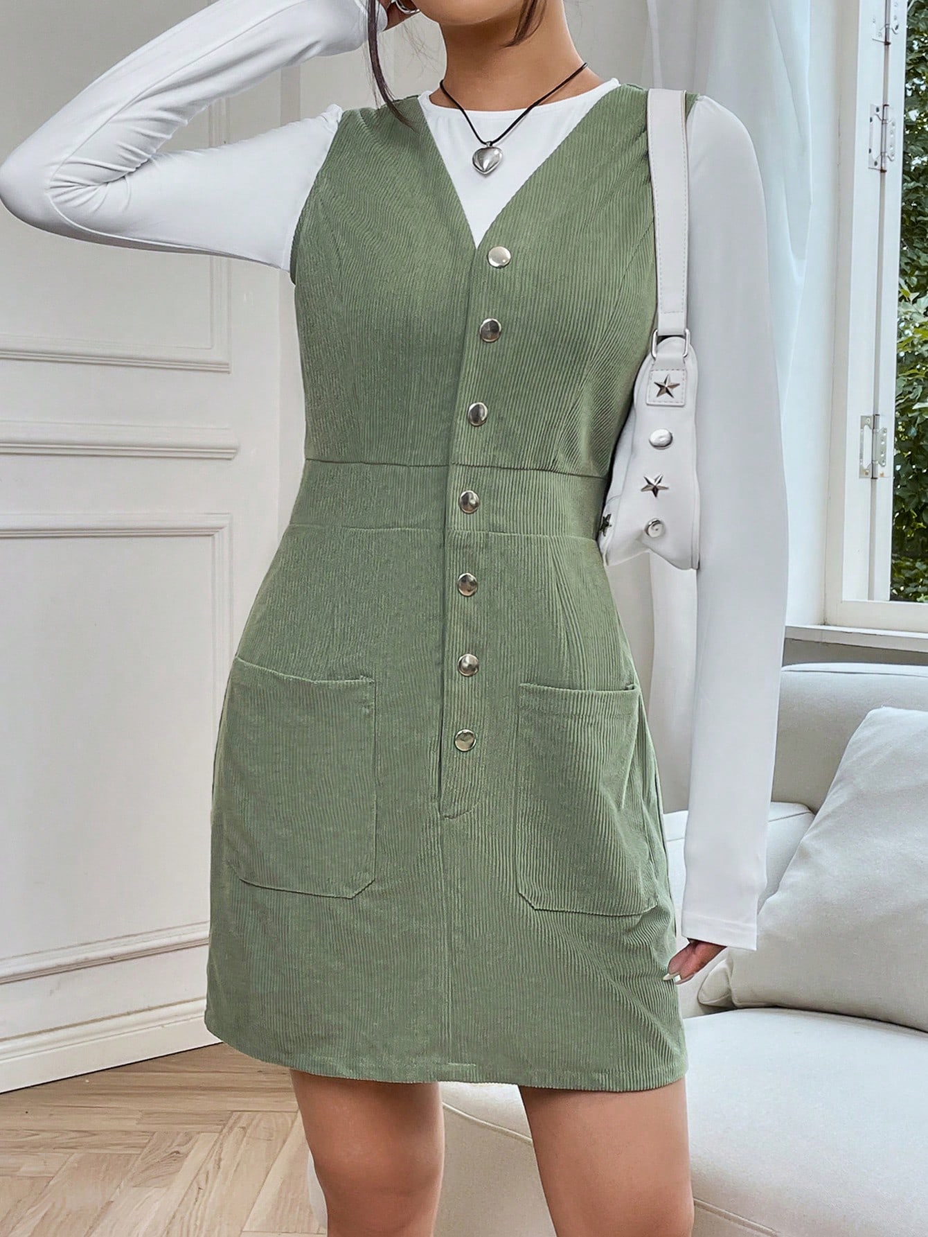 Kleid Mit Knopfen Vorne