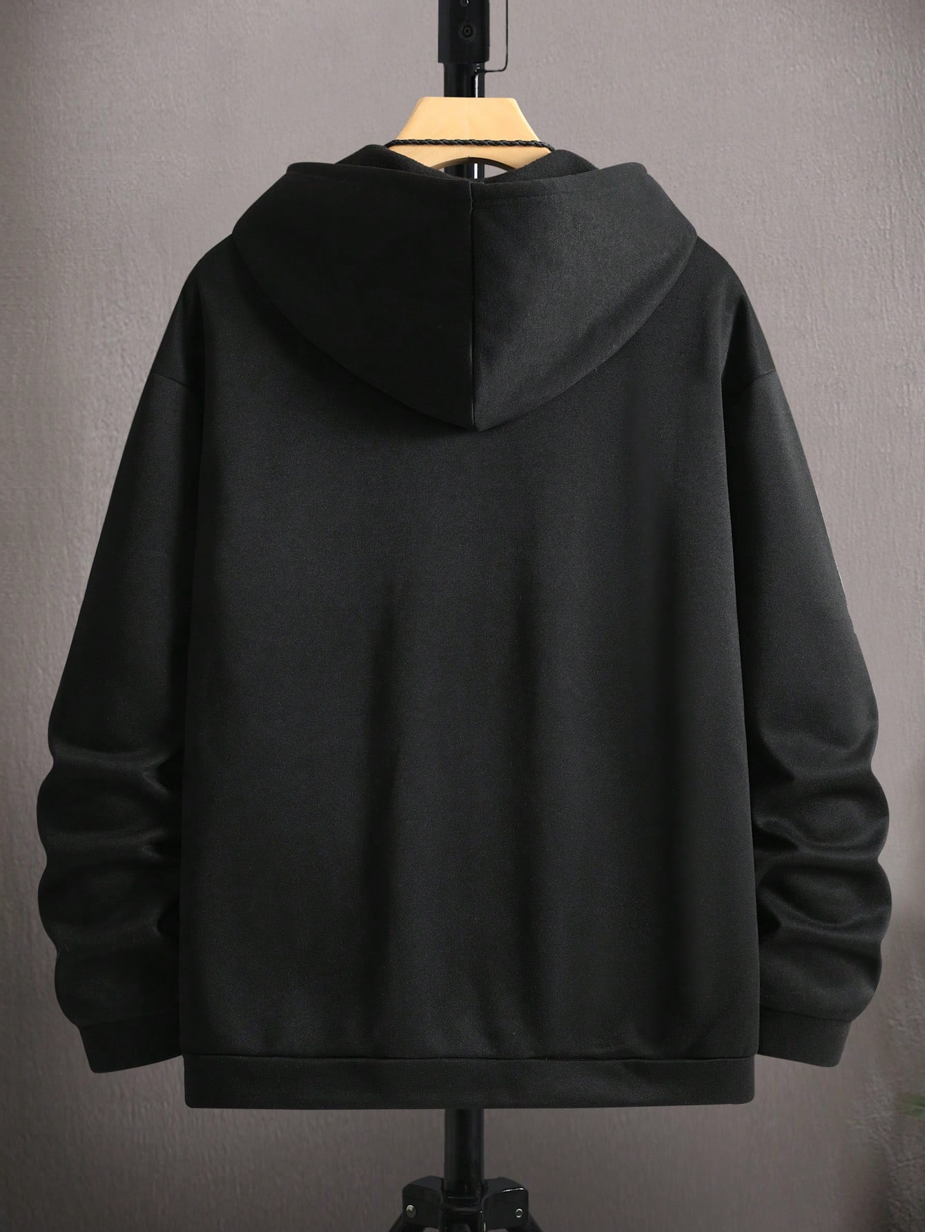 Manfinity Hypemode Loose Fit Men's Star & Letter Graphics Zip Up Drawstring Thermal Lined Hoodie ...