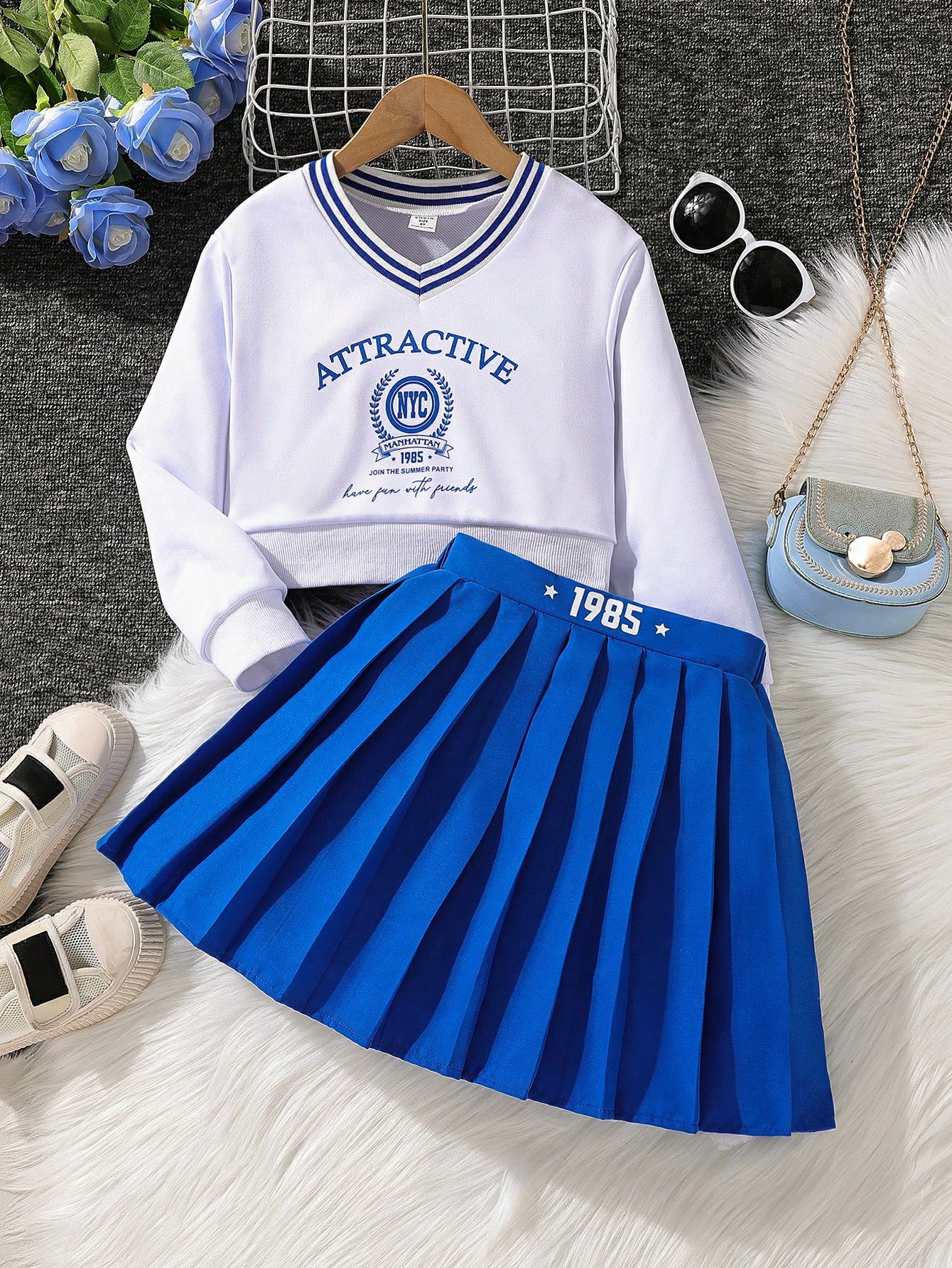 Shein Tween Girl Letter Graphic Striped Trim Sweatshirt And Pleated Skirt