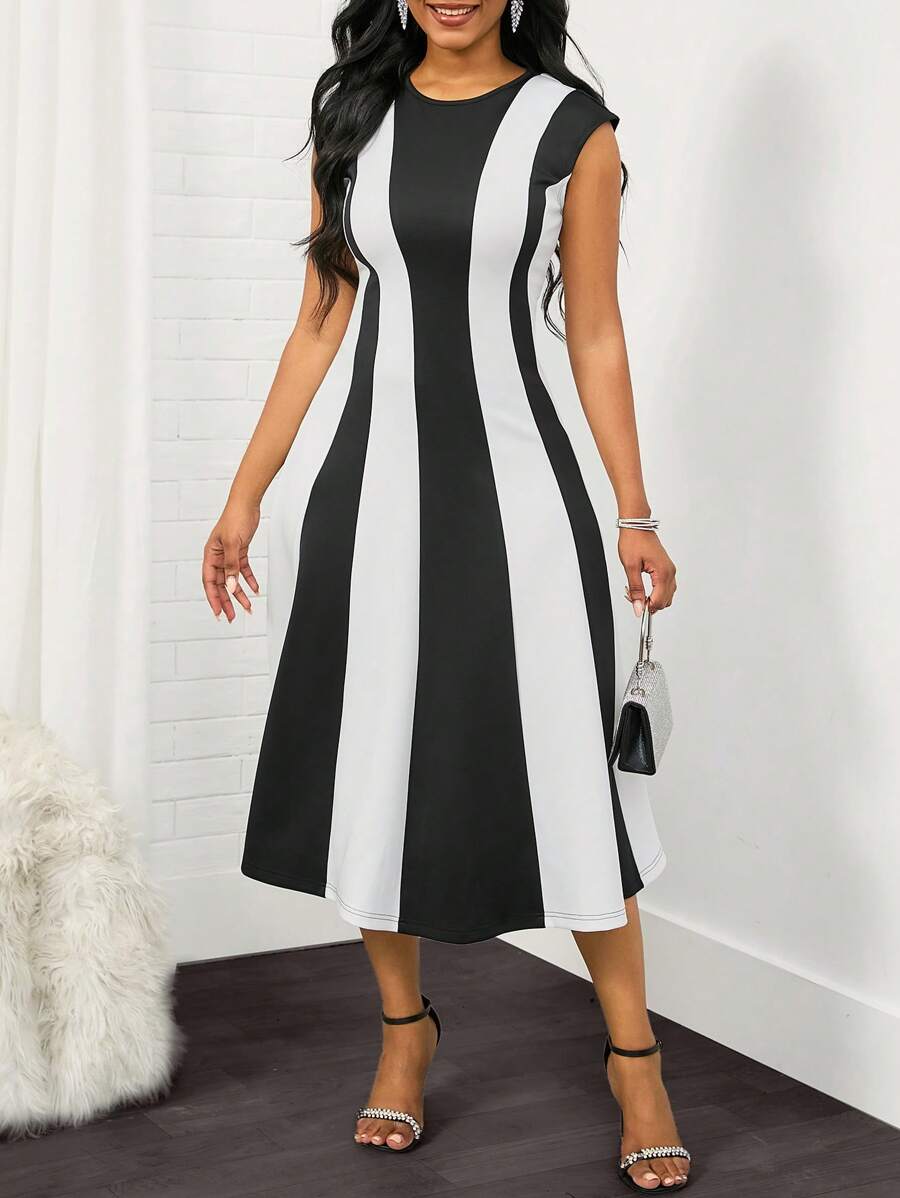 SHEIN Lady Colorblock A-Line Dress Dress For Churches | SHEIN USA