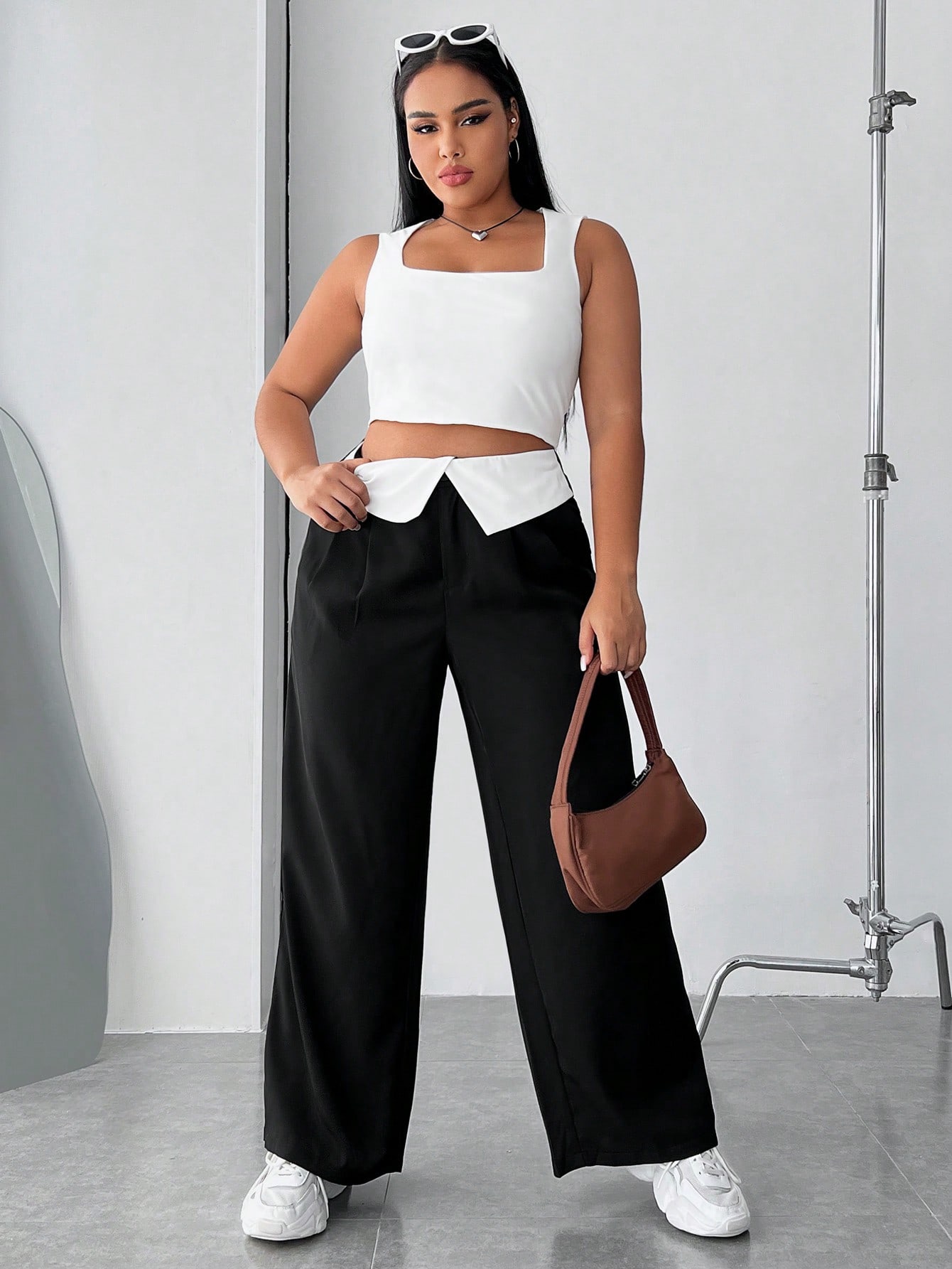 Shein Ezwear Talla Grande Top Tank Crop De Cuello Cuadrado Moda De