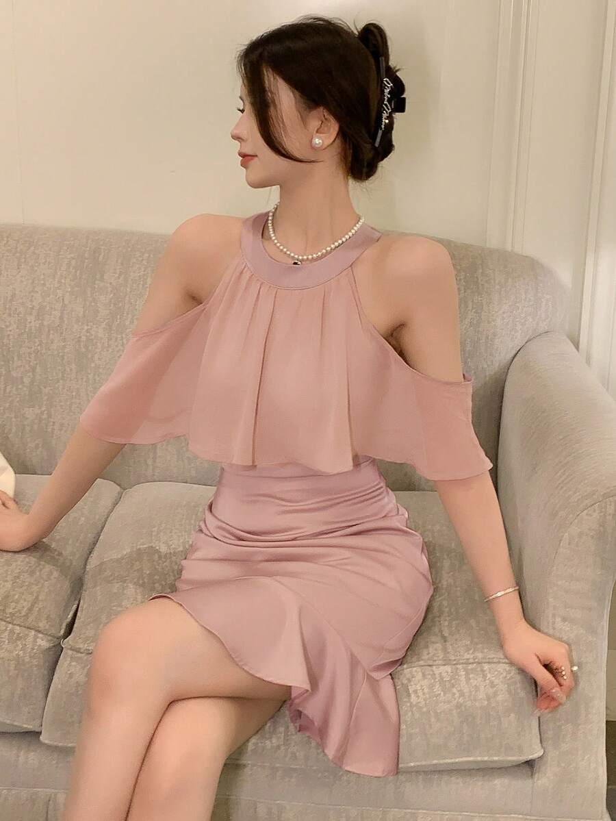 DAZY Solid Ruffle Hem Cold Shoulder Dress | SHEIN USA