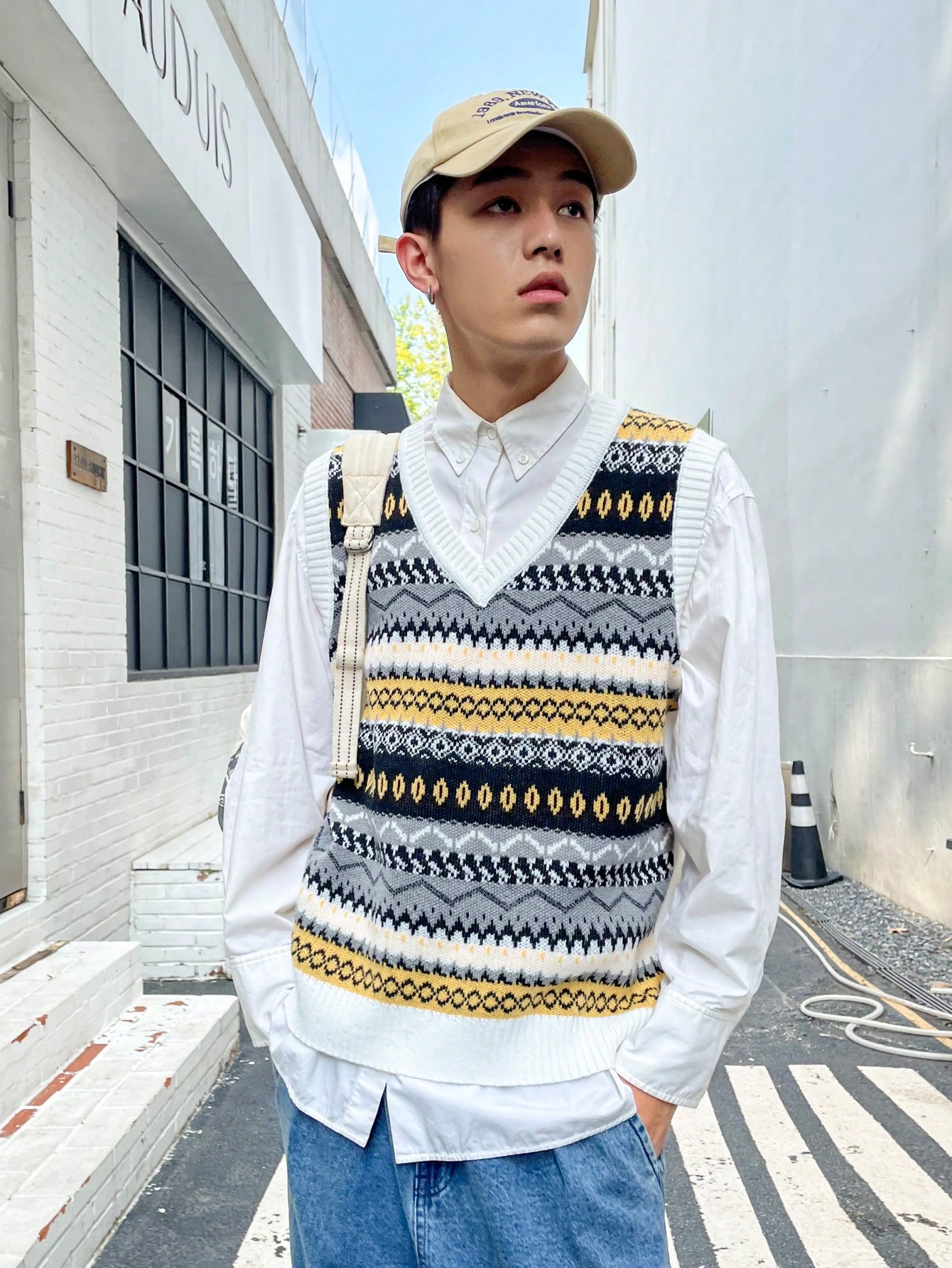 Manfinity Hypemode Men Geo Pattern Sweater Vest | SHEIN USA