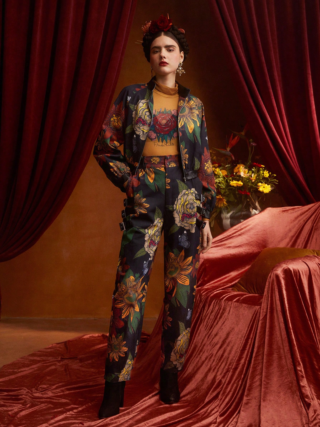 Frida Kahlo X SHEIN X Designer ISELACOS Floral Print Slant Pocket Pants ...