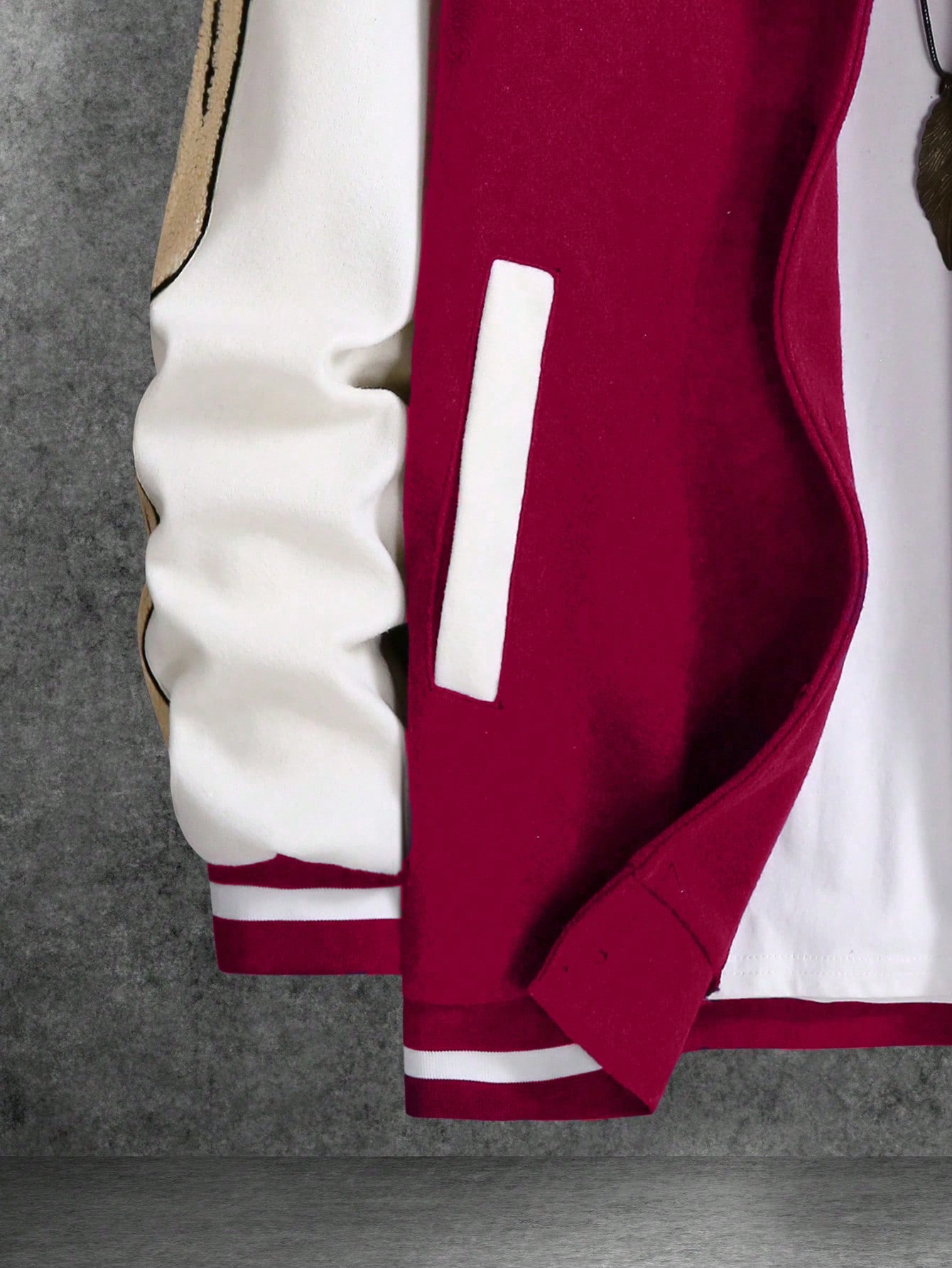 Manfinity EMRG Men Letter Patched Striped Trim Colorblock Drop Shoulder ...