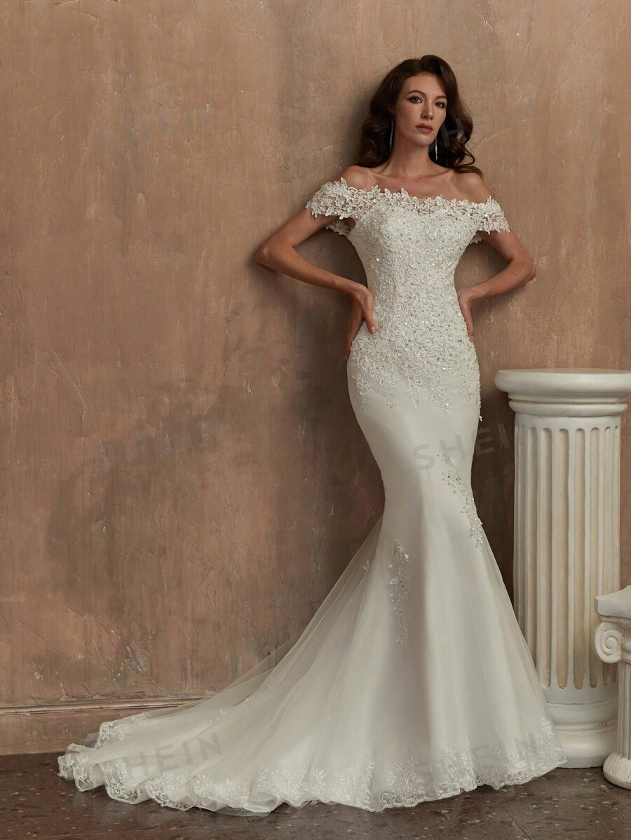 Off Shoulder Mermaid Hem Lace Wedding Dress | SHEIN UK