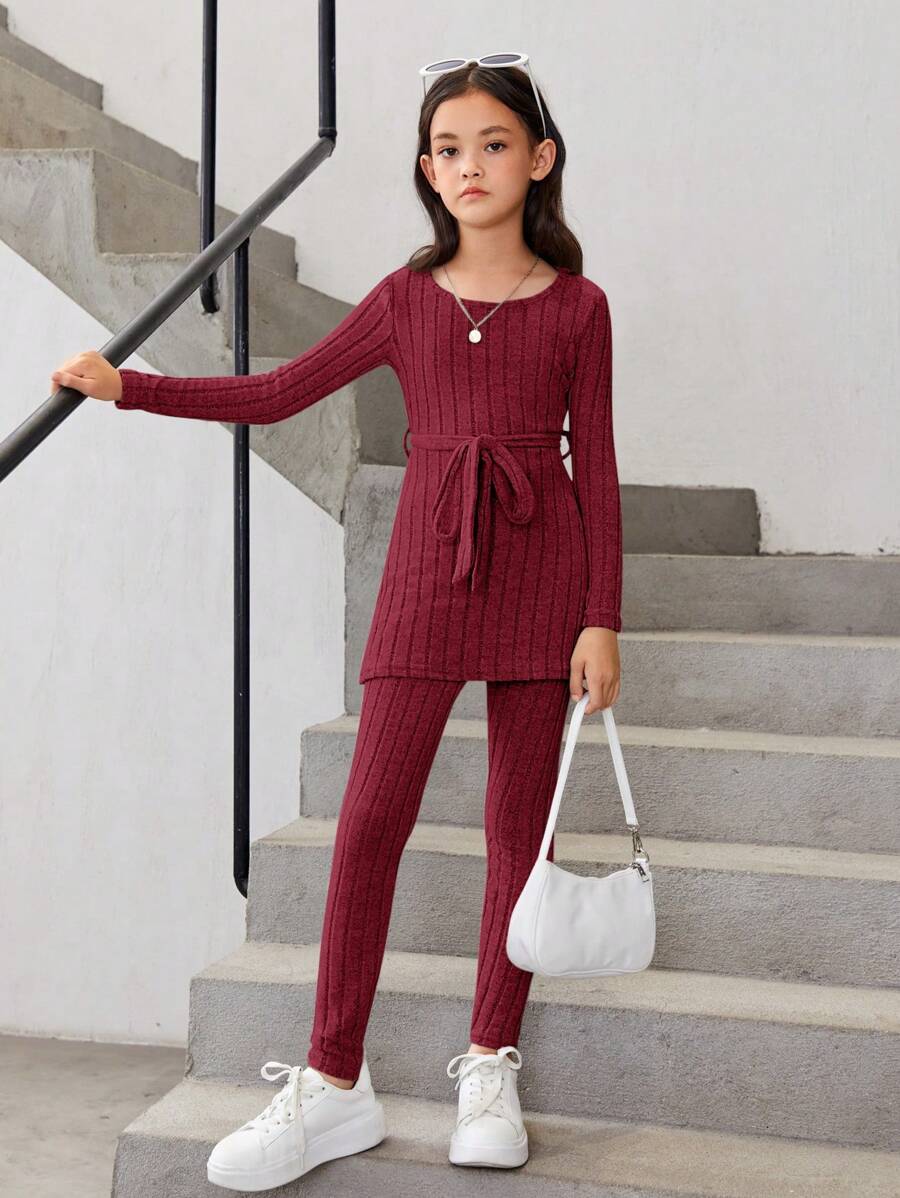 SHEIN Conjunto De Camiseta Y Pantalón Largo Deportivo De Corte Slim ...