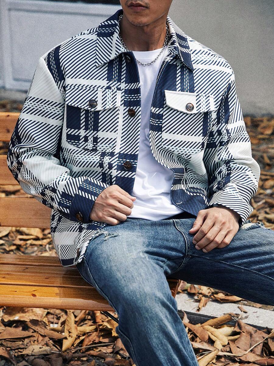 Manfinity Homme Loose Fit Mens Overcoat With Plaid Print And Flap
