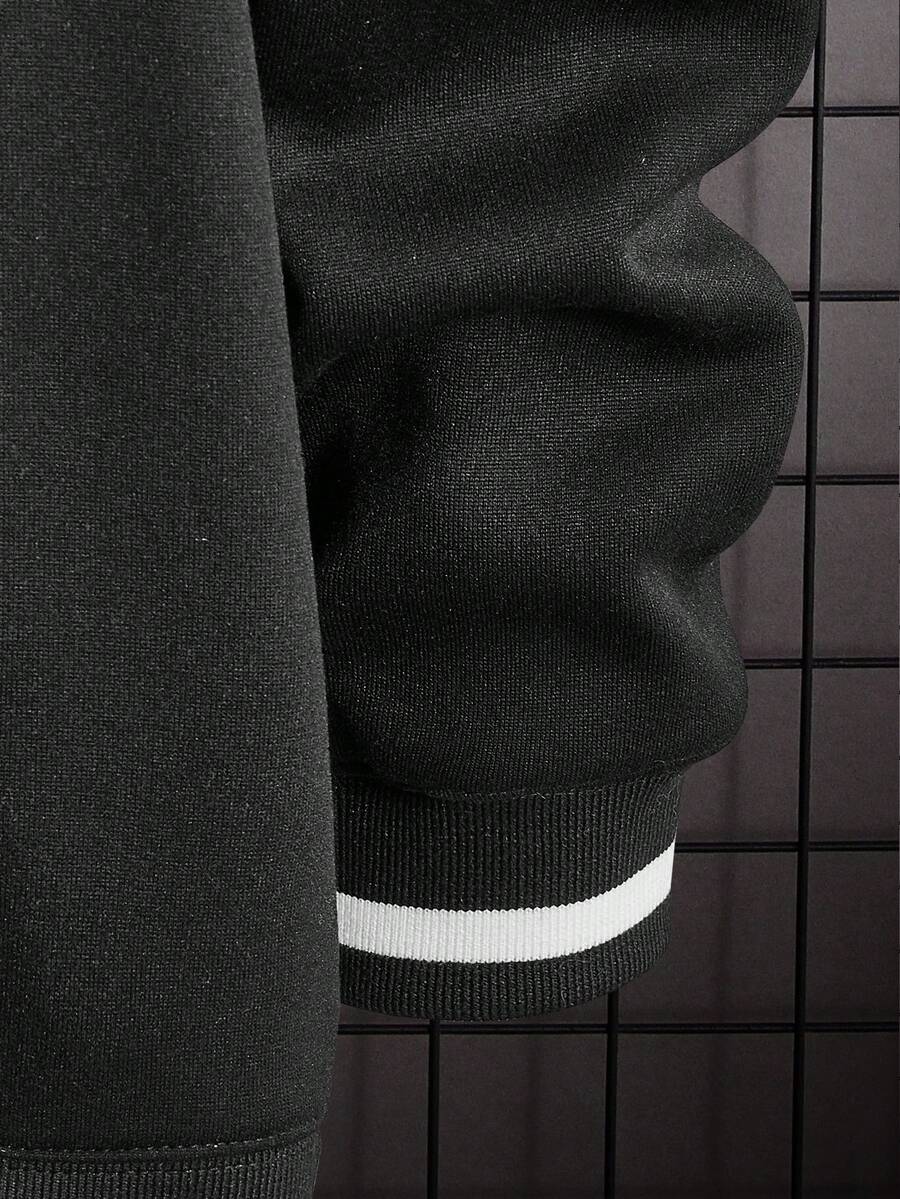 Manfinity Hypemode Loose Fit Men's Striped Trim Hoodie With Kangaroo ...