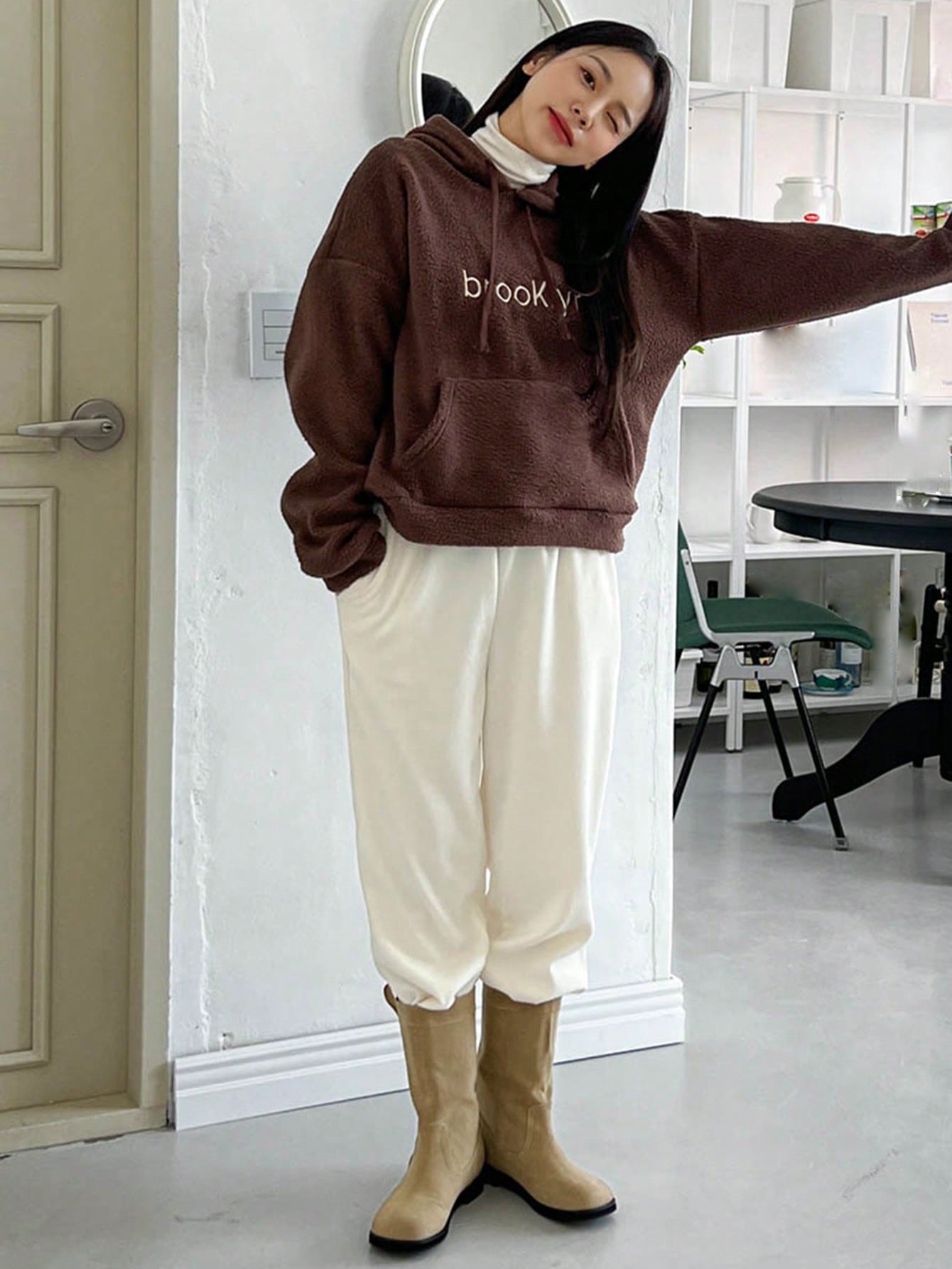 DAZY Letter Embroidery Drop Shoulder Drawstring Teddy Hoodie | SHEIN USA