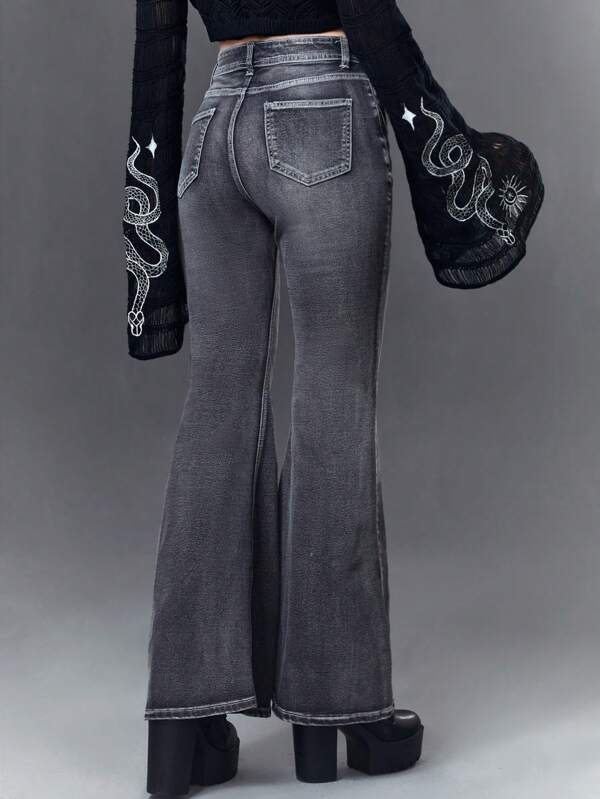 ROMWE Goth Women's Flared Jeans With Snake Embroidery Design | SHEIN USA