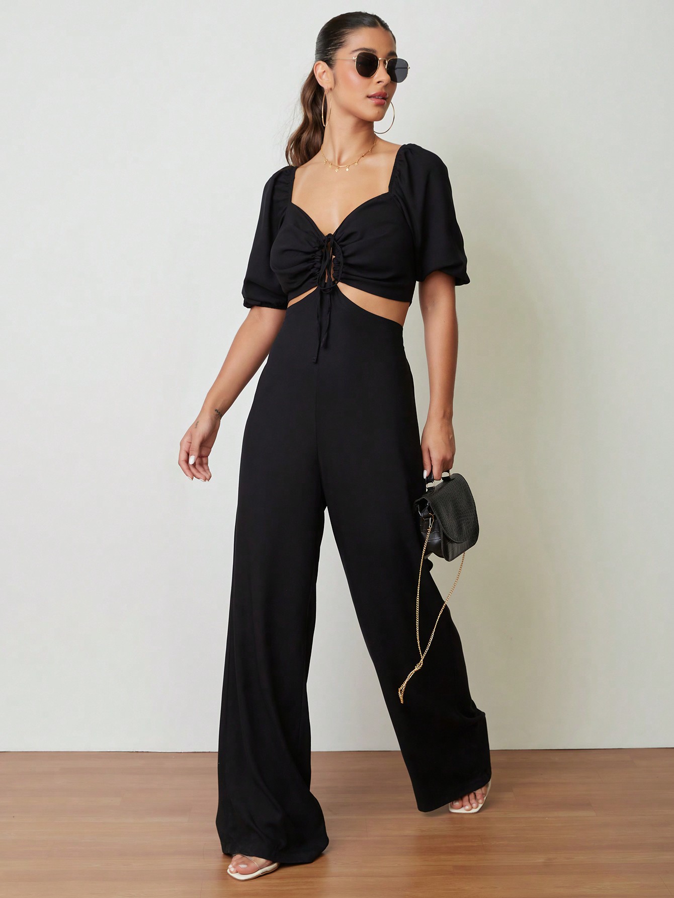 SHEIN Macacão De Viscose Sarjada Com Manga Bufante E Recortes Laterais ...