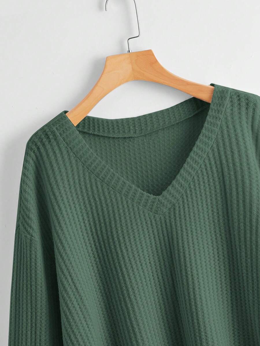 SHEIN EZwear Plus Solid V-Neck Waffle Knit Tee | SHEIN UK