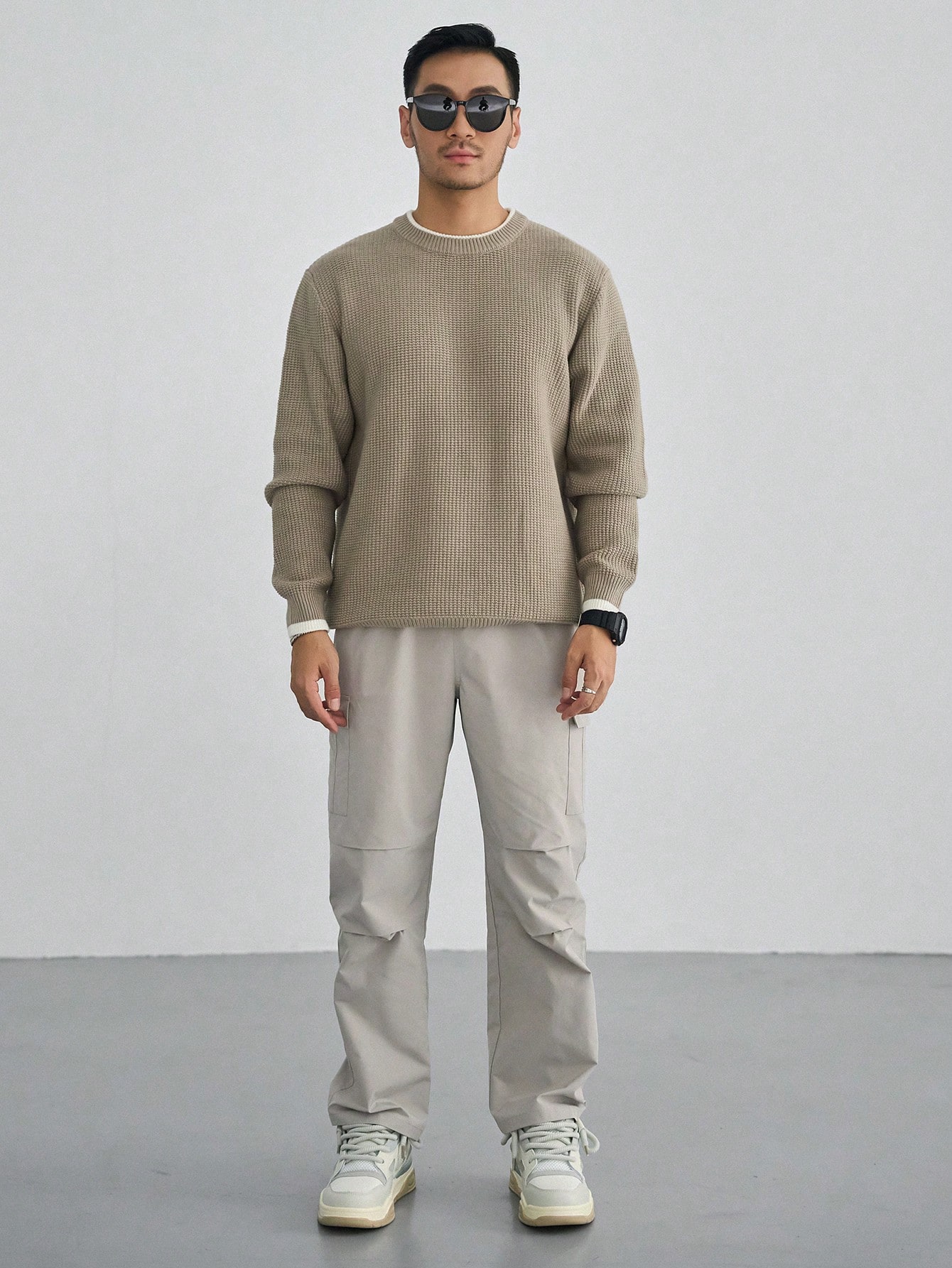 DAZY Men Flap Pocket Side Cargo Pants | SHEIN USA