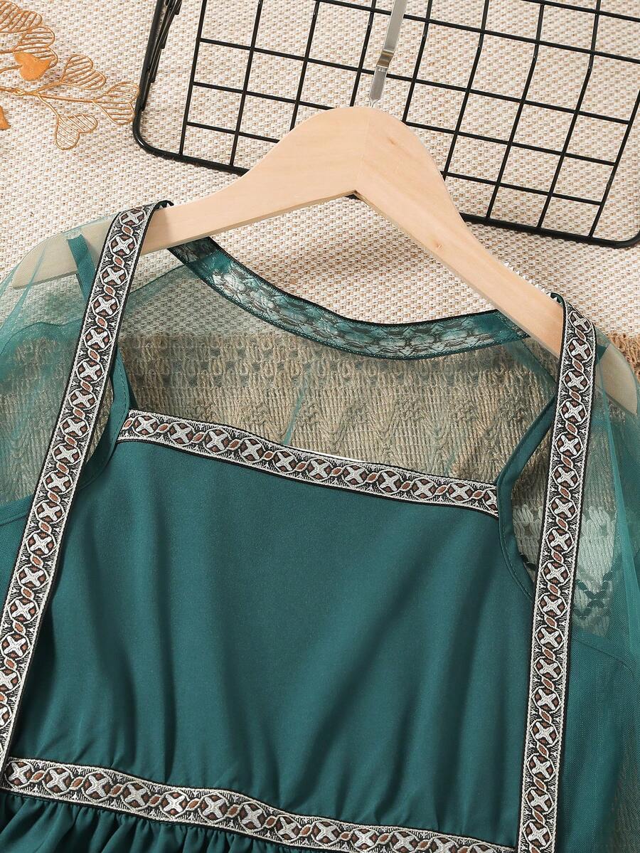 SHEIN Tween Girl Gorgeous Suit With Ribbon Robe Cape And Cami Dress ...