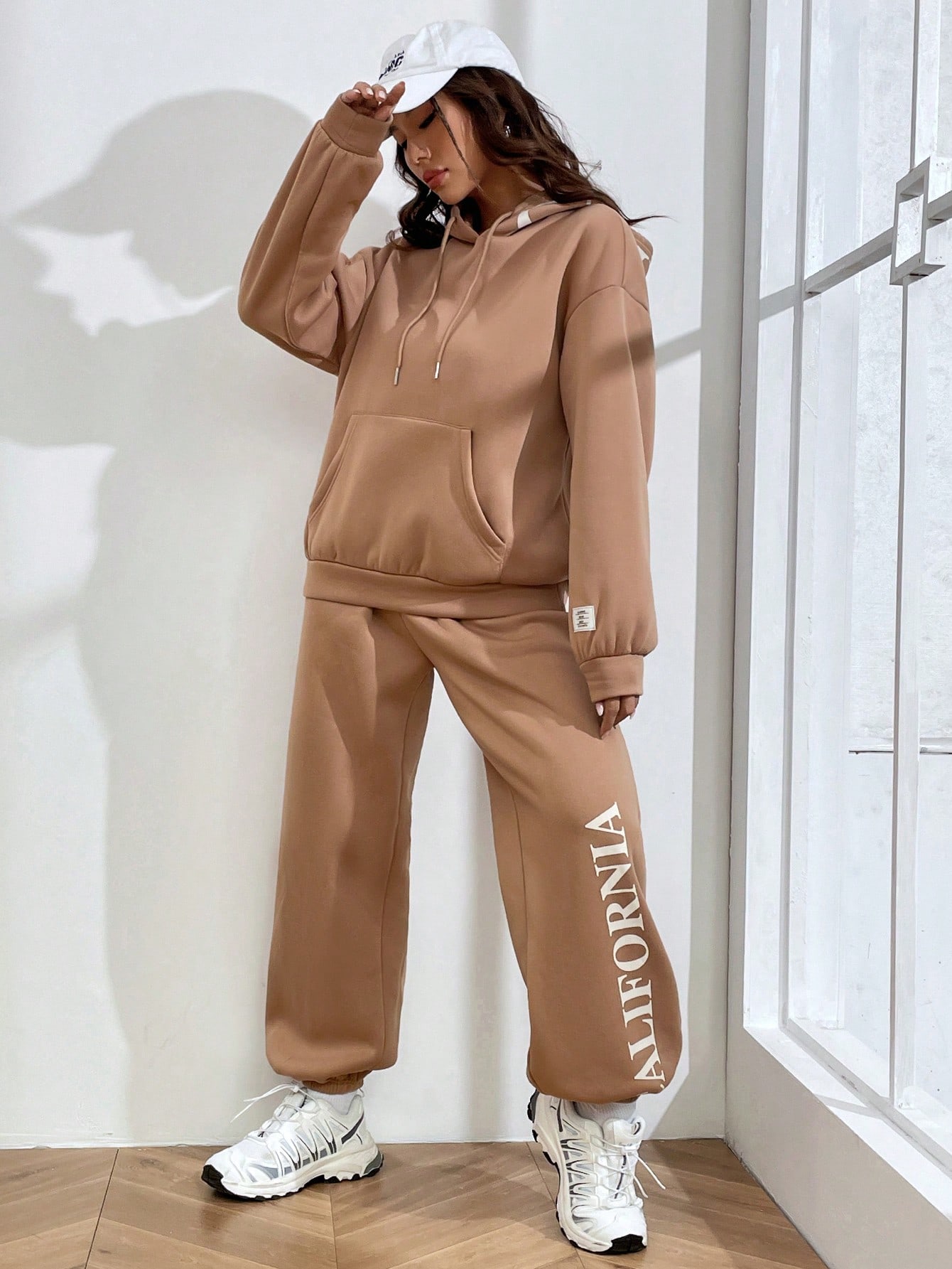 SHEIN EZwear 2pcs/set Letter Print Drawstring Hoodie And Pants ...
