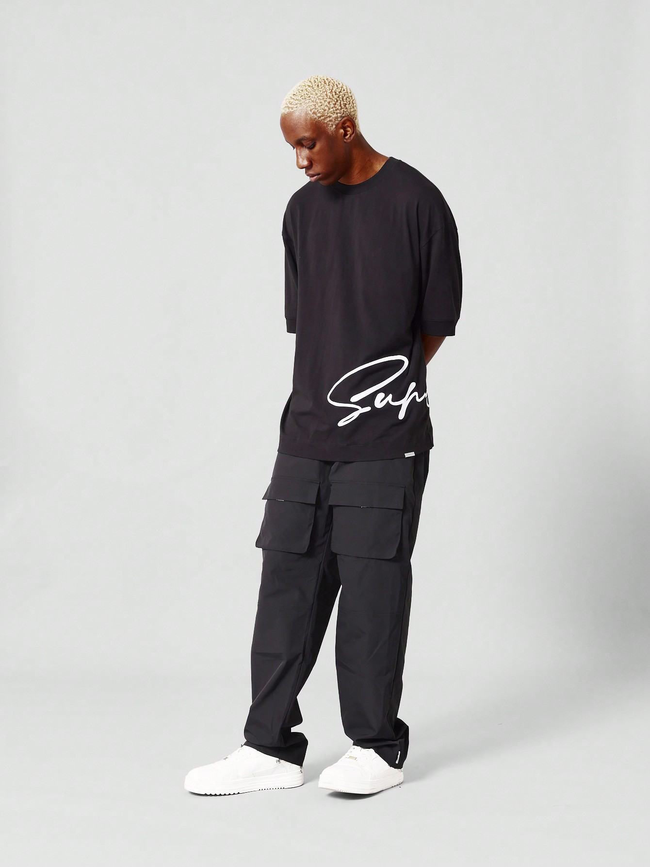 SUMWON Oversized Tee With Signature Embroidery | SHEIN USA