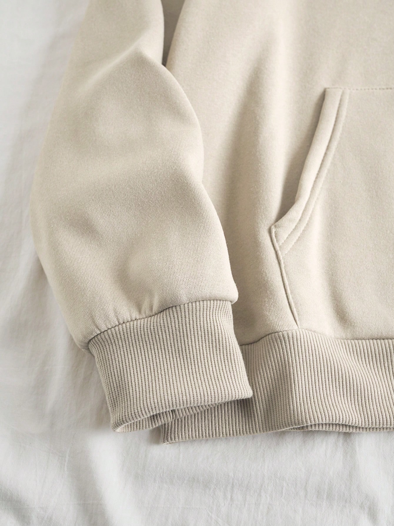 SHEIN Essnce Duck Print Kangaroo Pocket Drawstring Thermal Hoodie ...