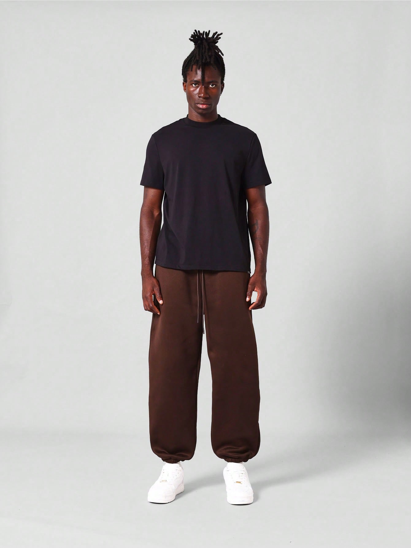 SUMWON Regular Fit Essential Jogger | SHEIN USA