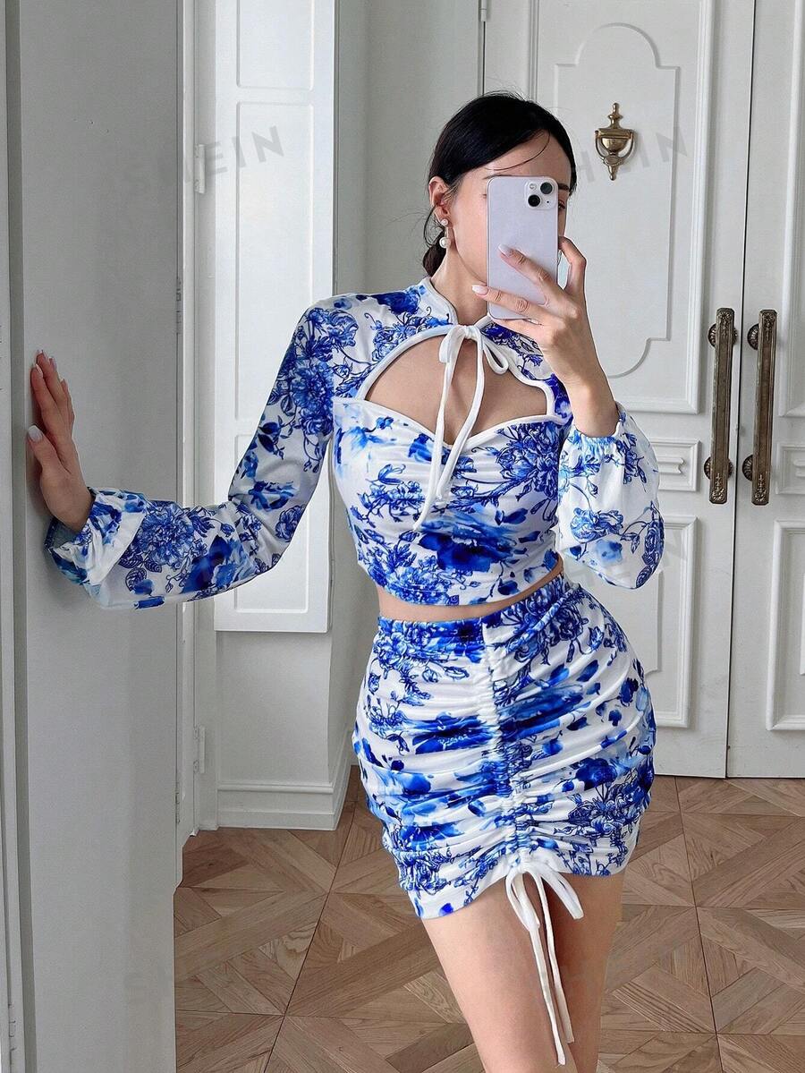 SHEIN EastFlair New Chinese Style Velvet Blue And White Porcelain ...