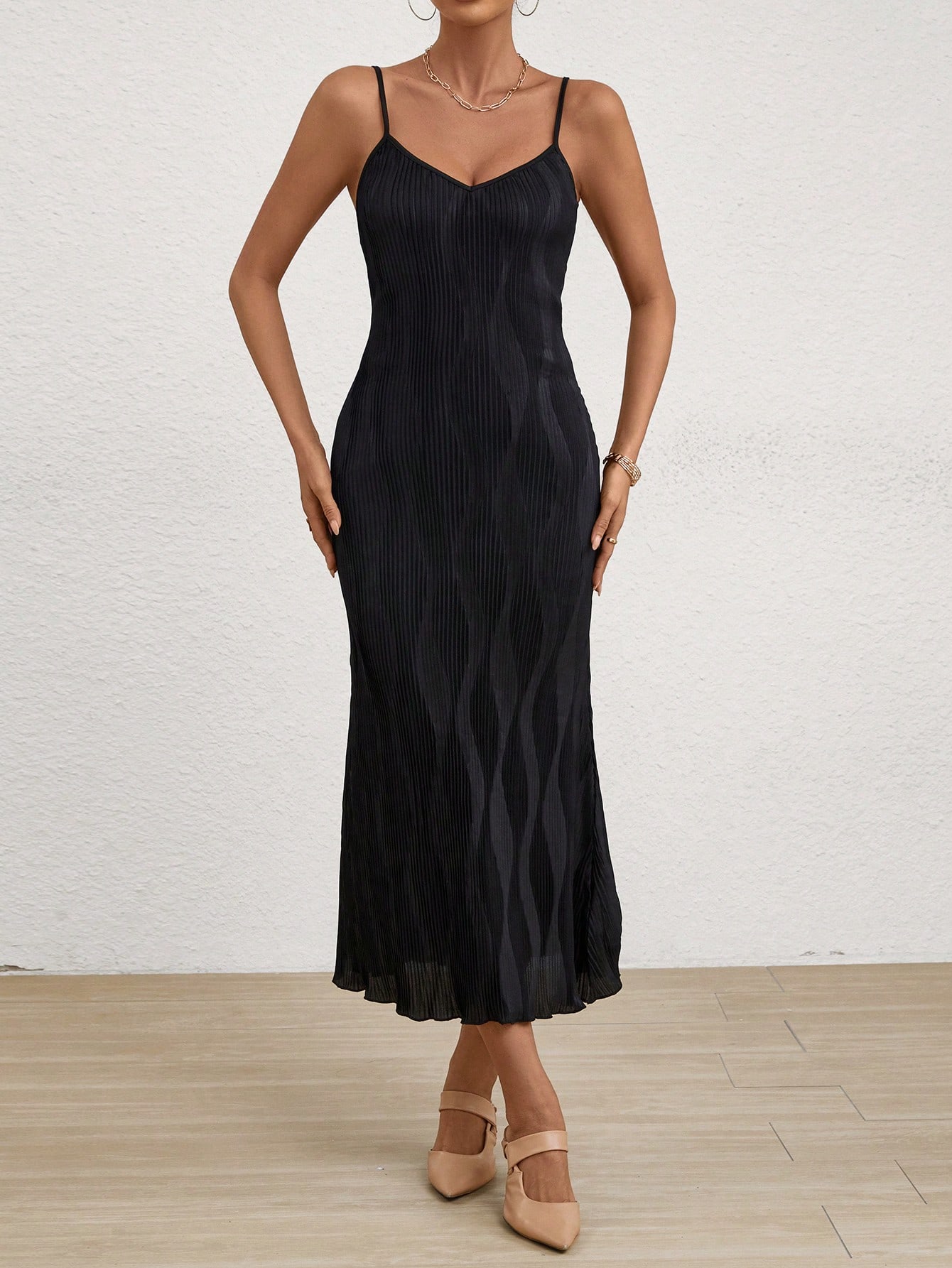 SHEIN Privé Ruffled Fish Tail Hem Dress | SHEIN USA