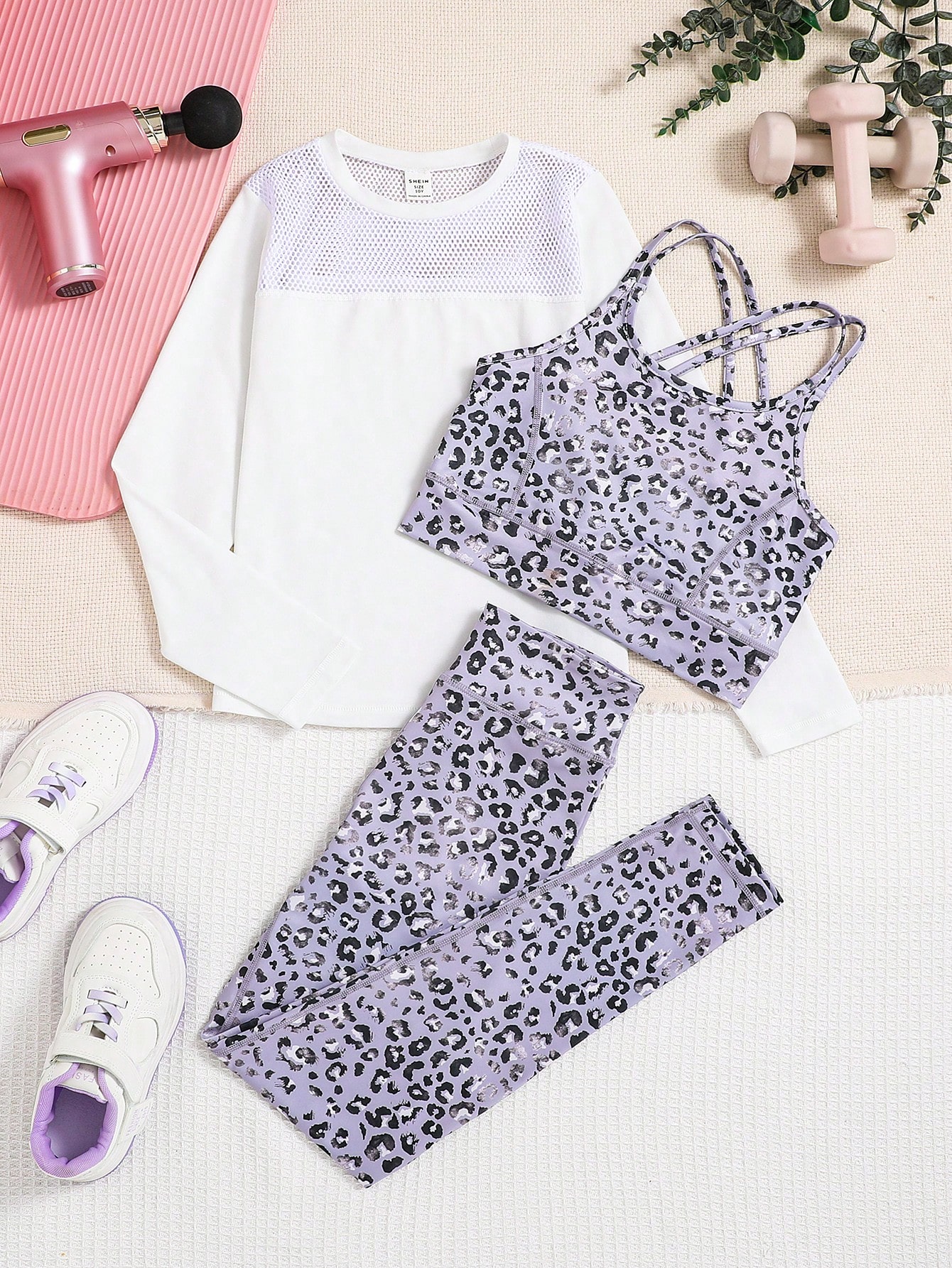 SHEIN T-shirt De Sport Croisé À L'imprimé Léopard Et Leggings Et Tee-shirt Pour Filles | Mode en ...