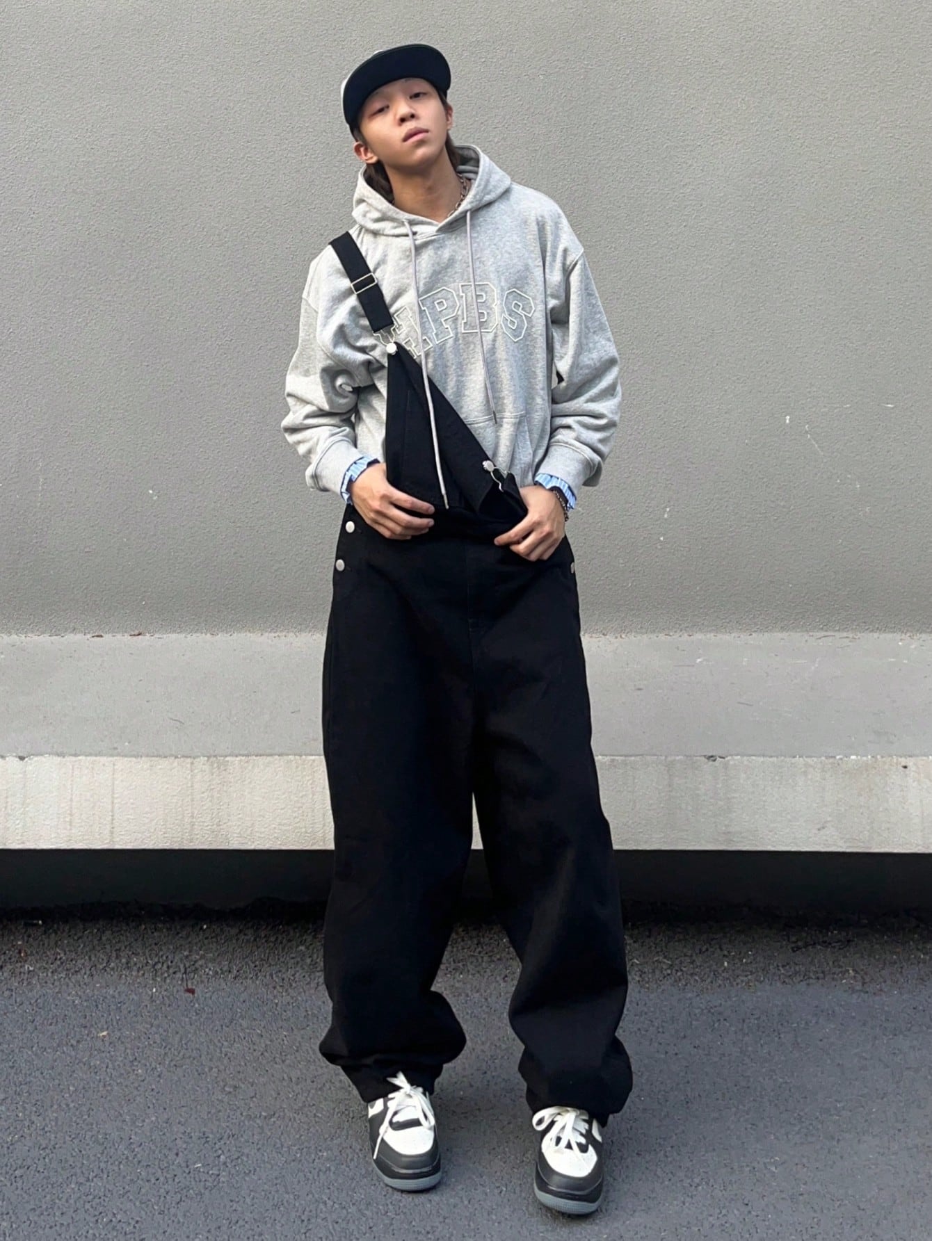 Manfinity Hypemode Men's Loose Fit Denim Overalls With Big Pockets In A ...