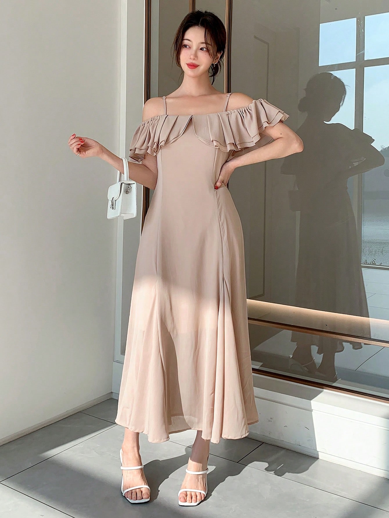 Dazy Star Solid Ruffle Trim Dress | SHEIN