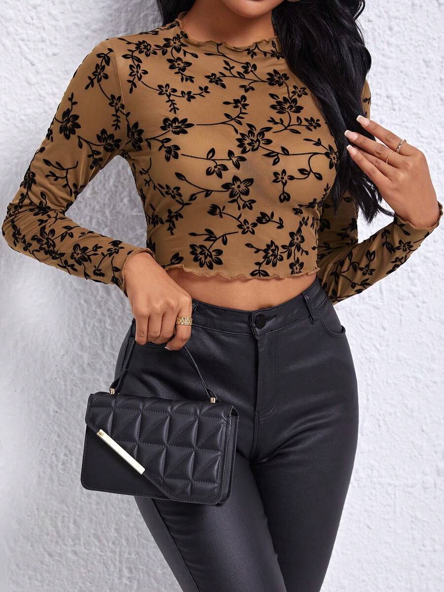 SHEIN Privé Floral Print Lettuce Trim Crop Top | SHEIN USA