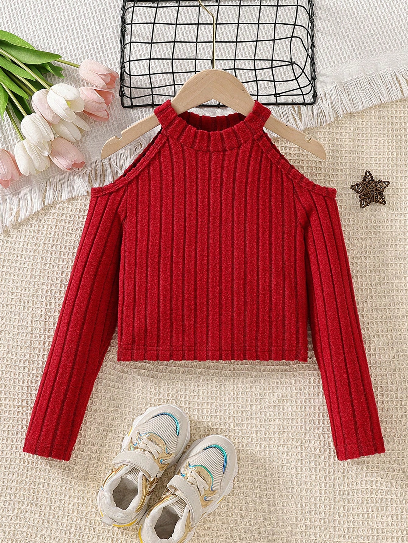Shein Camiseta Casual De Hombro Descubierto Con Detalle De Bufanda Para Niña Adolescente Mode
