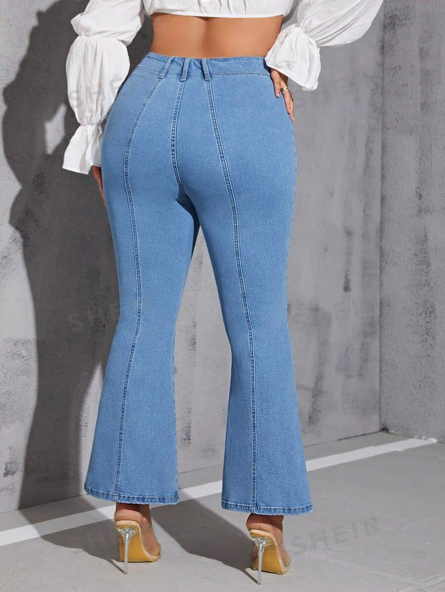 SHEIN X Sanya Plus Size Flared Jeans | SHEIN USA