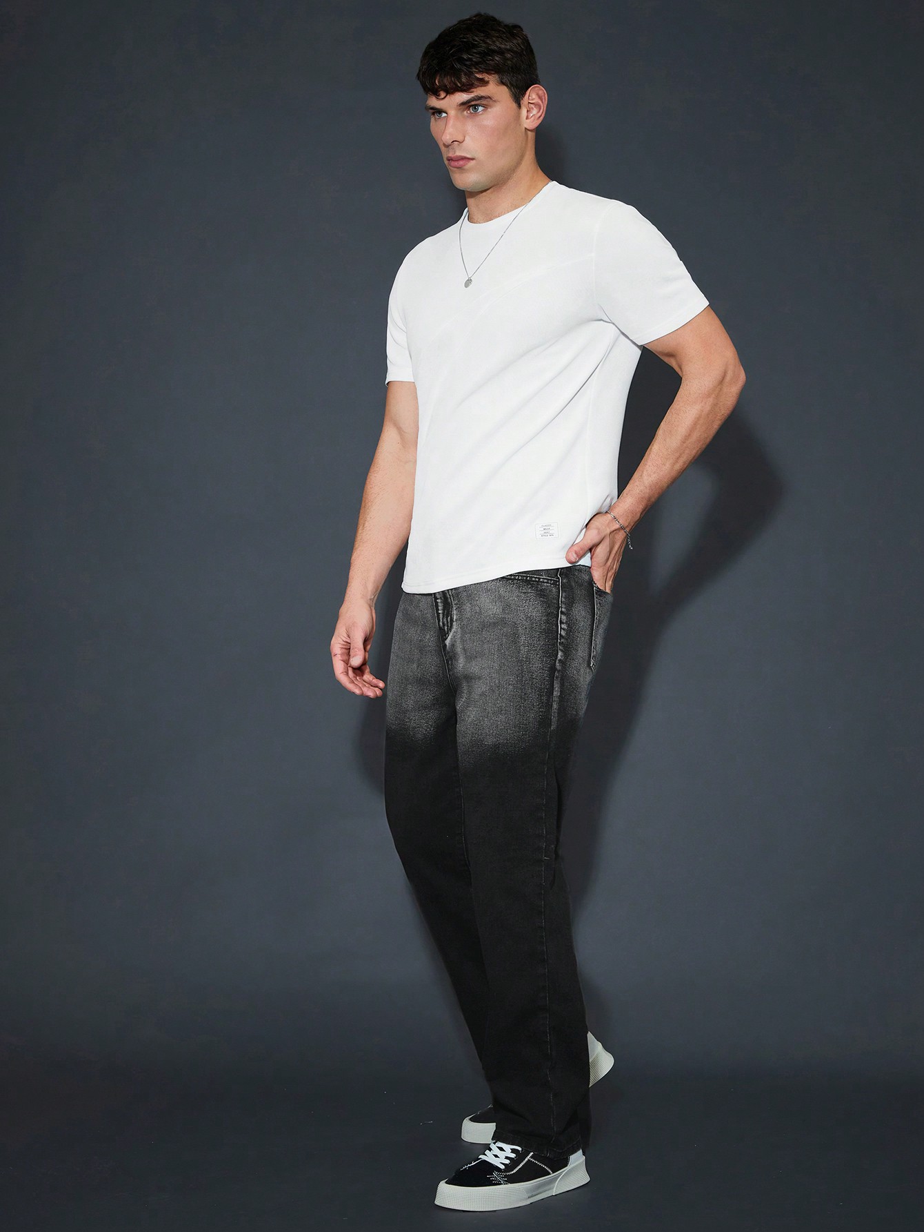 Manfinity Hypemode Men's Gradient Straight Leg Jeans | SHEIN USA Manfinity Hypemode Men's Gradient Straight Leg Jeans | SHEIN USA