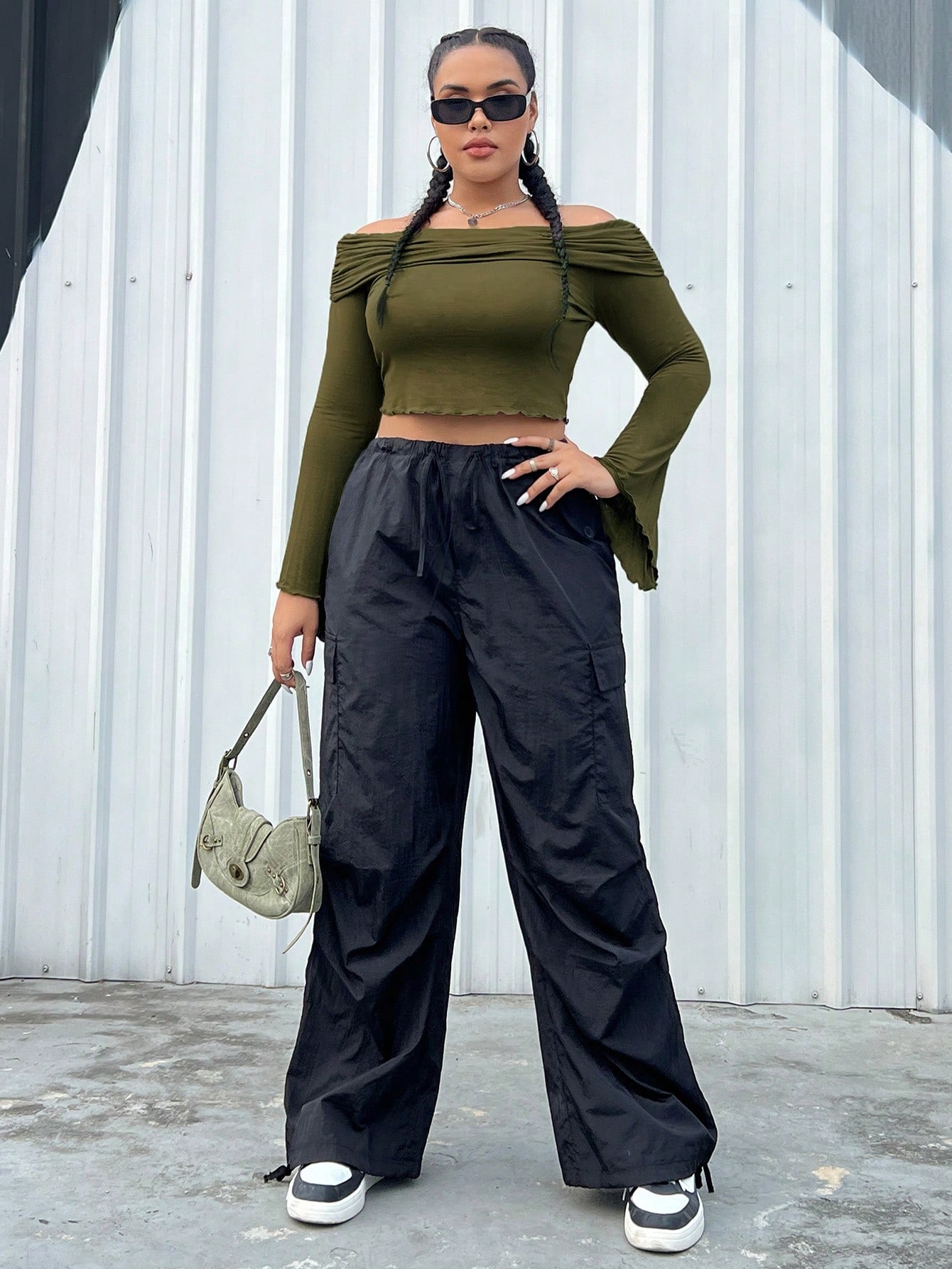 SHEIN EZwear Women'S Plain Pleated Off Shoulder Bell Sleeve Cropped Top ...