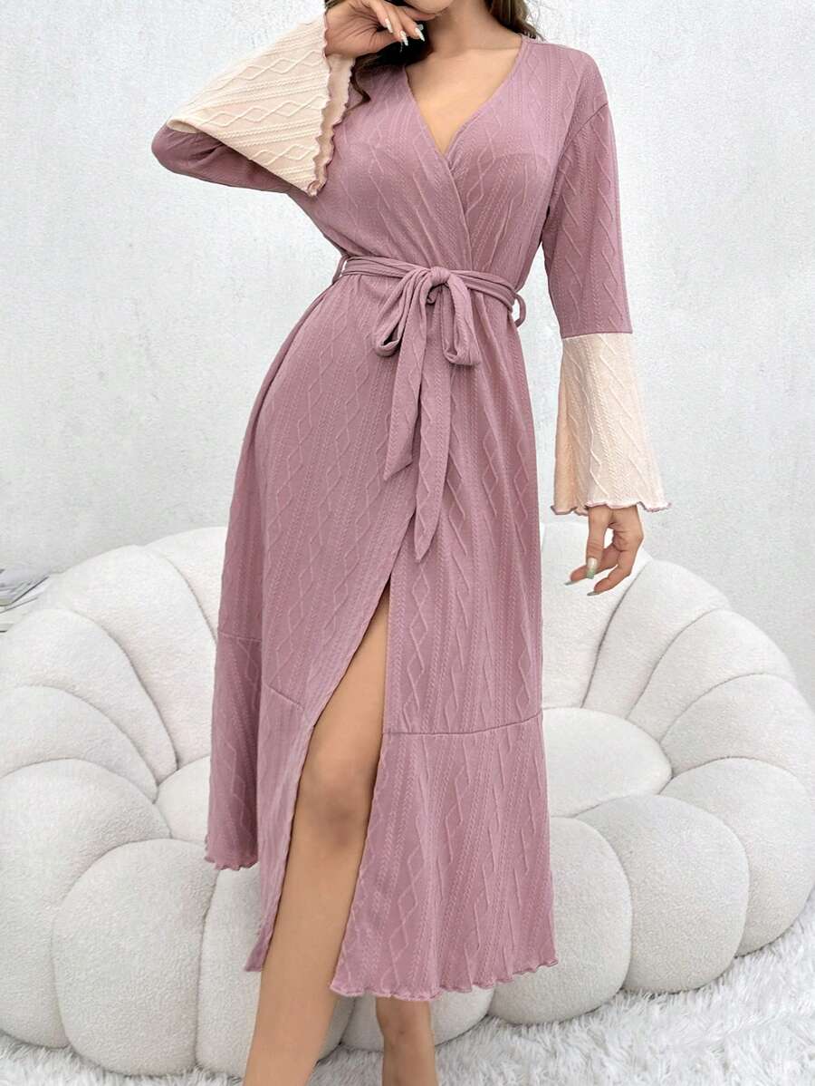 Color Block Bell-Sleeve Belted Homewear Robe | SHEIN UK
