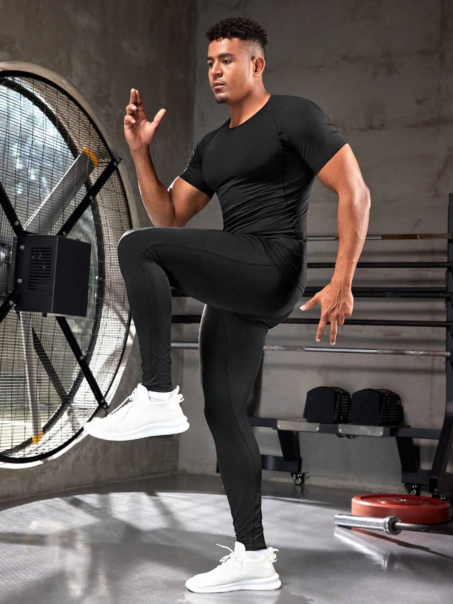 Manfinity Sport Corelite Men's Solid Color Comfortable Sports Suit ...