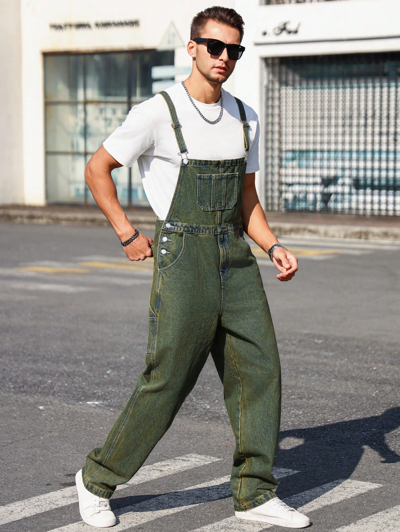 Manfinity Homme Loose Fit Men's Denim Overalls With Pockets | SHEIN USA